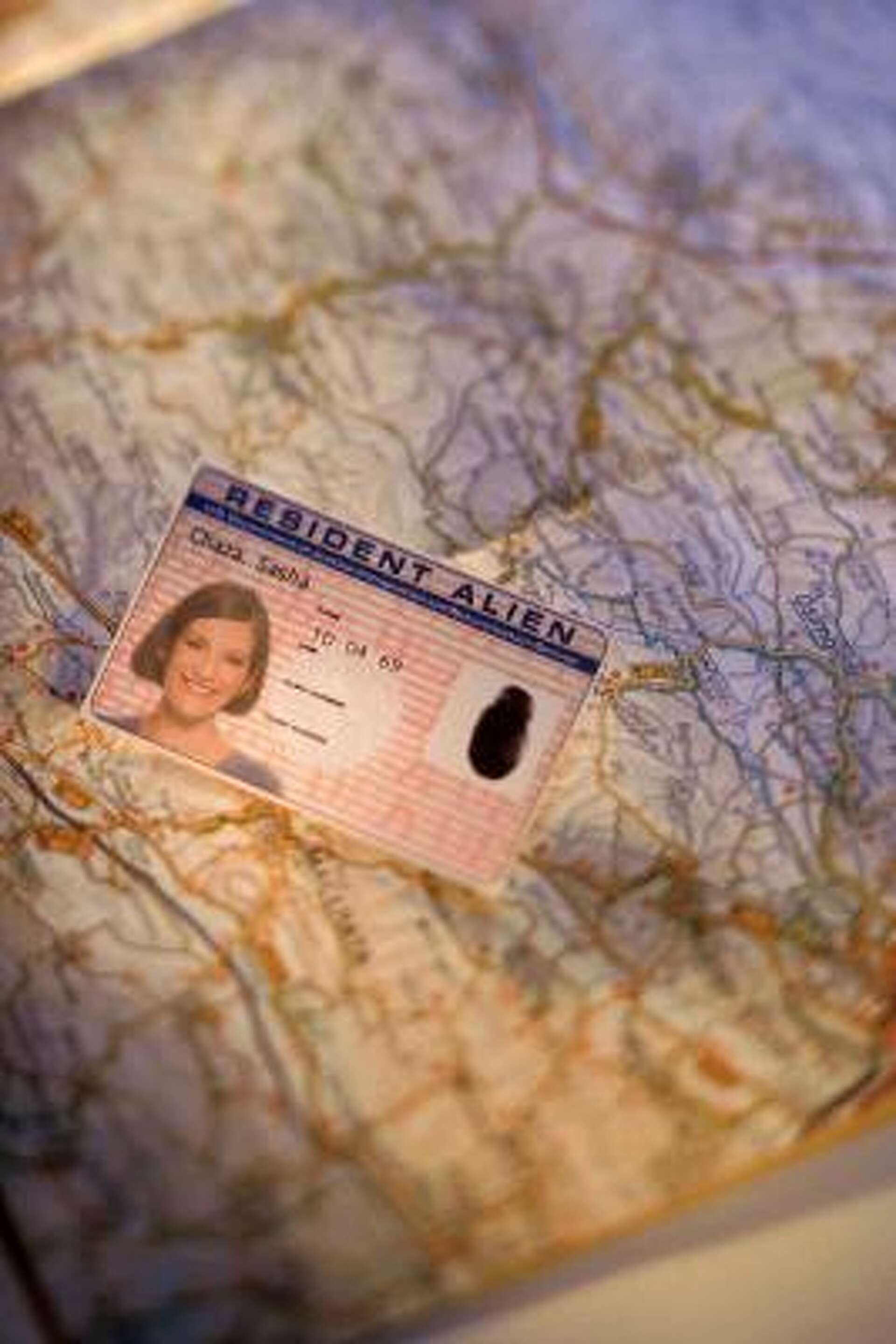 How to Report Illegal Immigrants Who Work for My Company