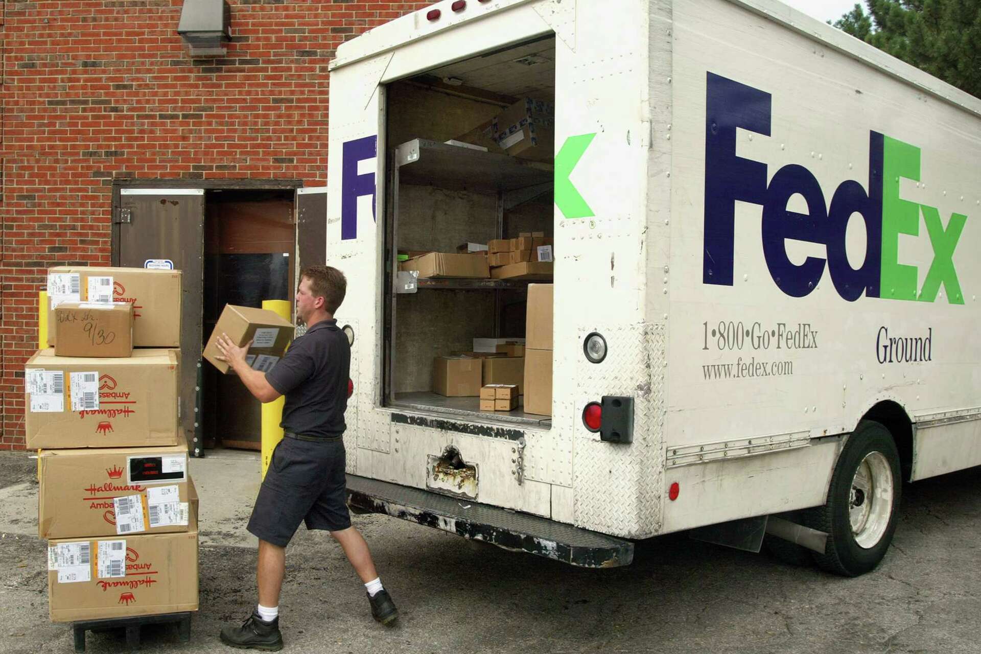 How to Get a Route for FedEx Ground