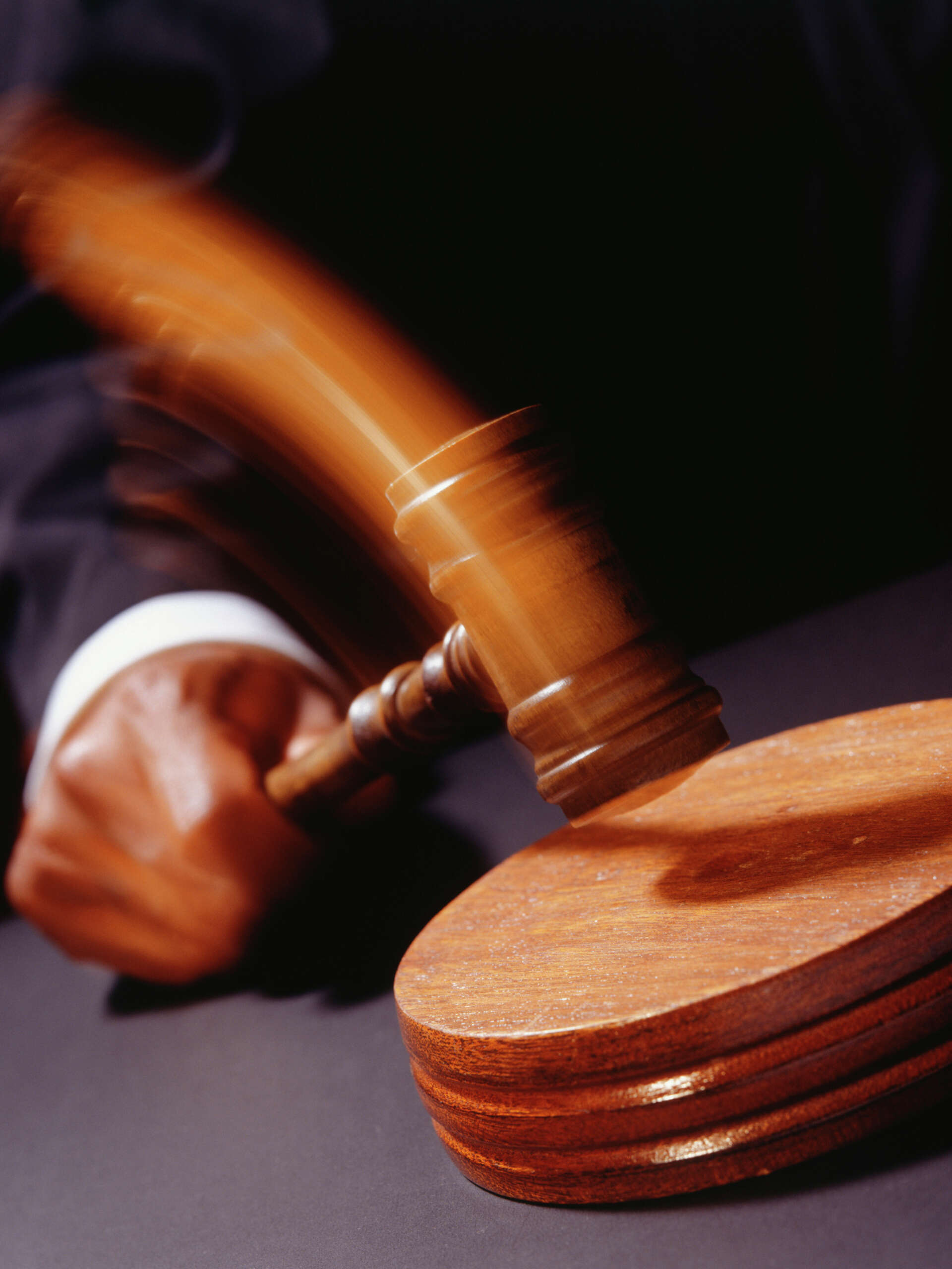 How to See the Final eBay Sale Price After the Bidding Ends