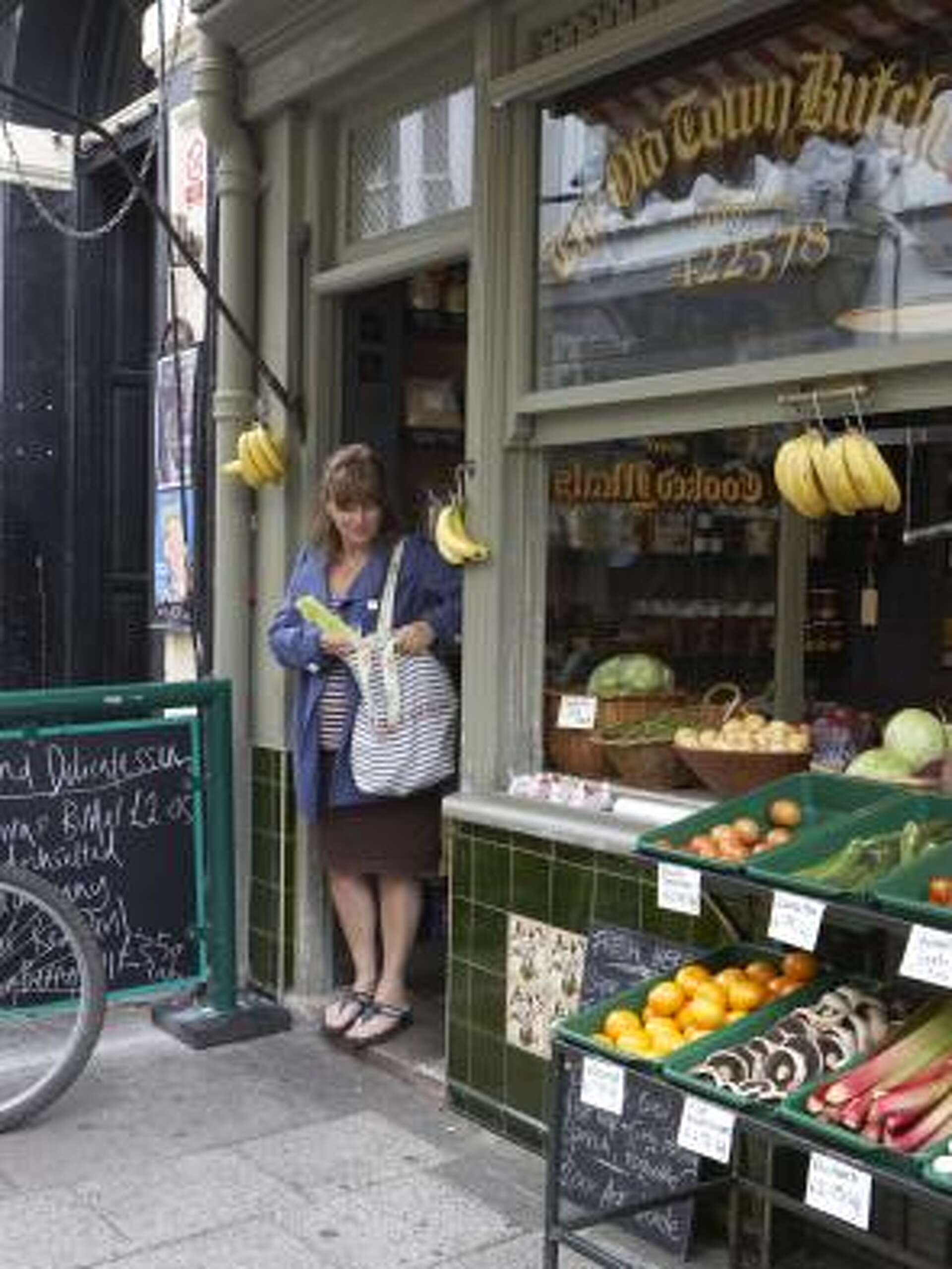 What Is Selective Advertising?