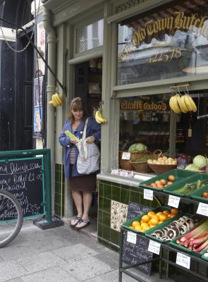 What Is Selective Advertising?