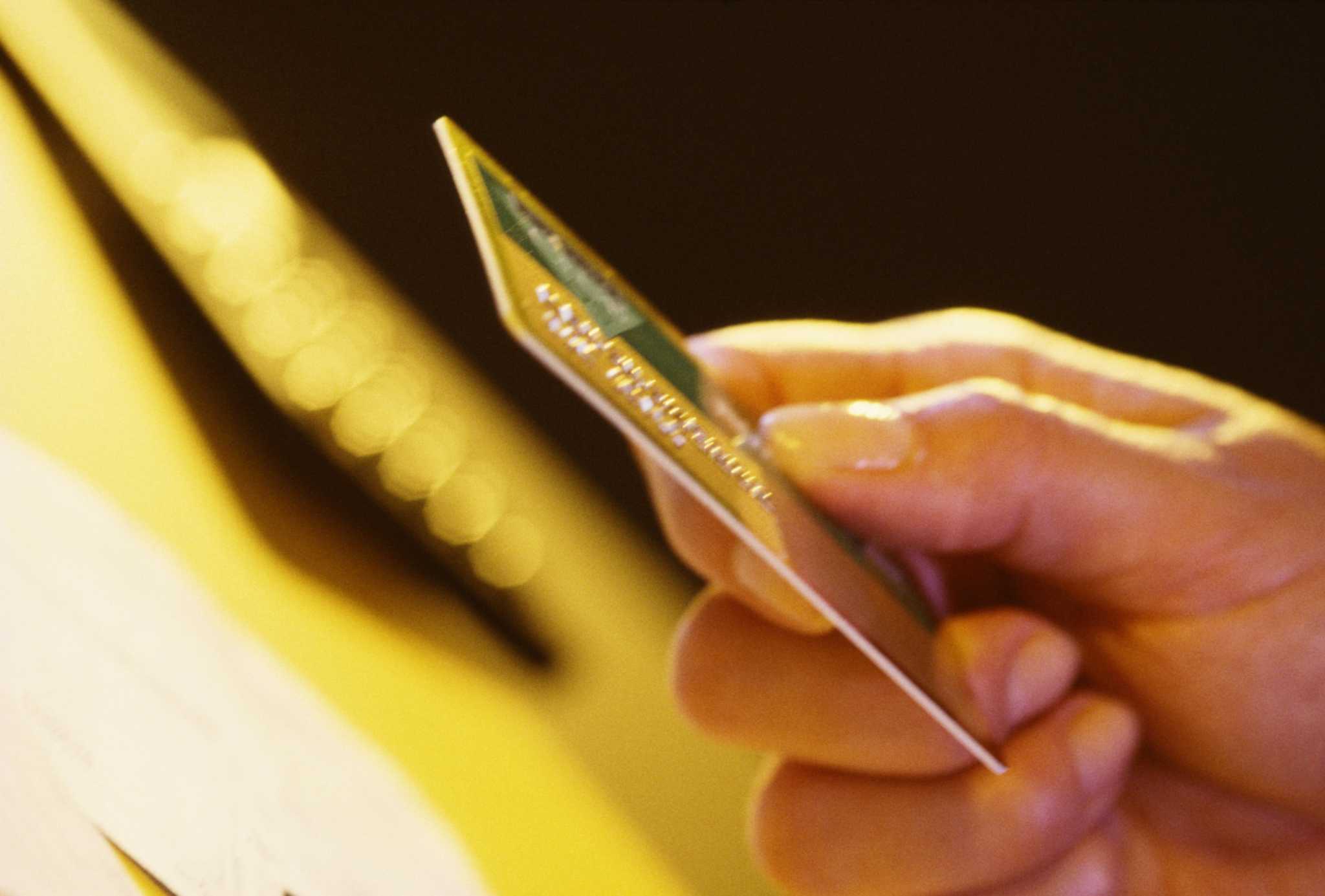 How to Get Set Up for Taking Credit Cards With U.S. Bank