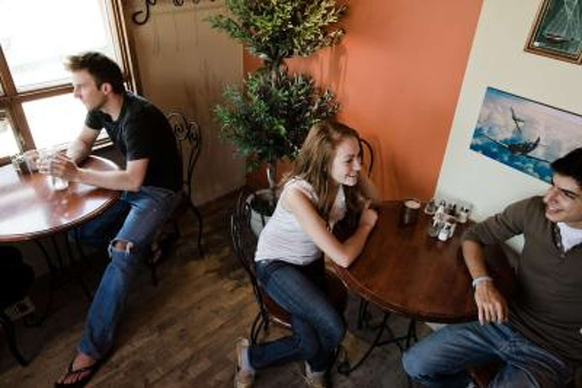 Small Business Ideas and Help for a Cafe Owner