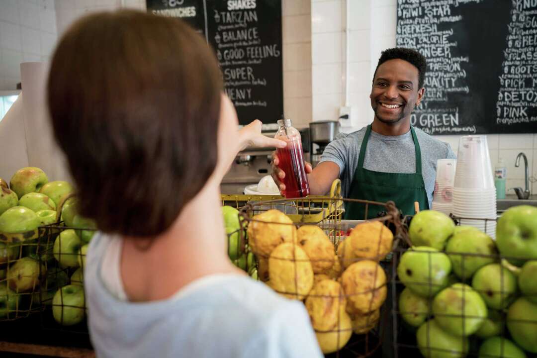 How to Start a Juice Bar
