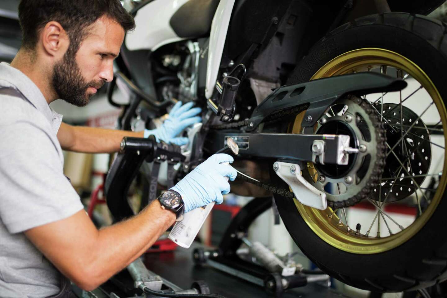 How to Start a Motorcycle Parts Business