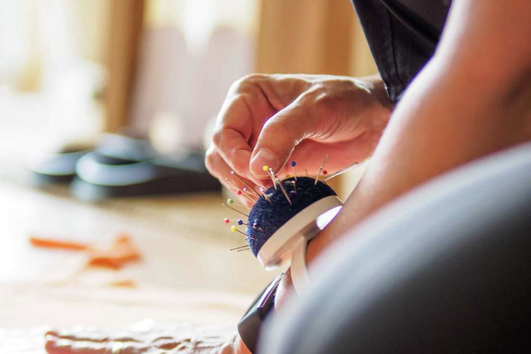 How to Start My Own Sewing Business