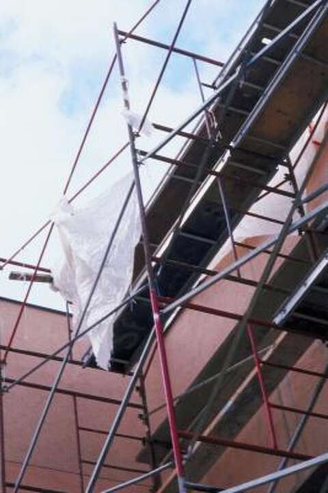 How to Start a Scaffolding Business