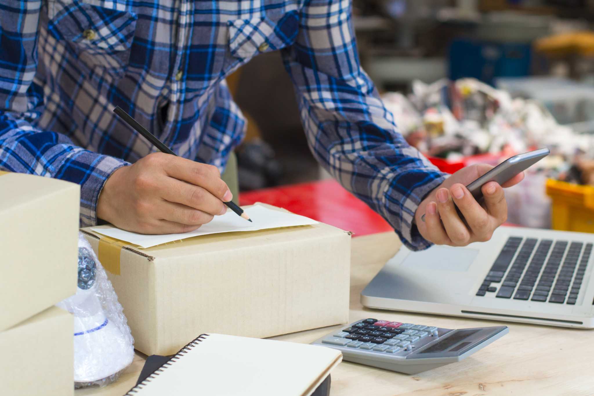 How to Start a Stationery Store Business