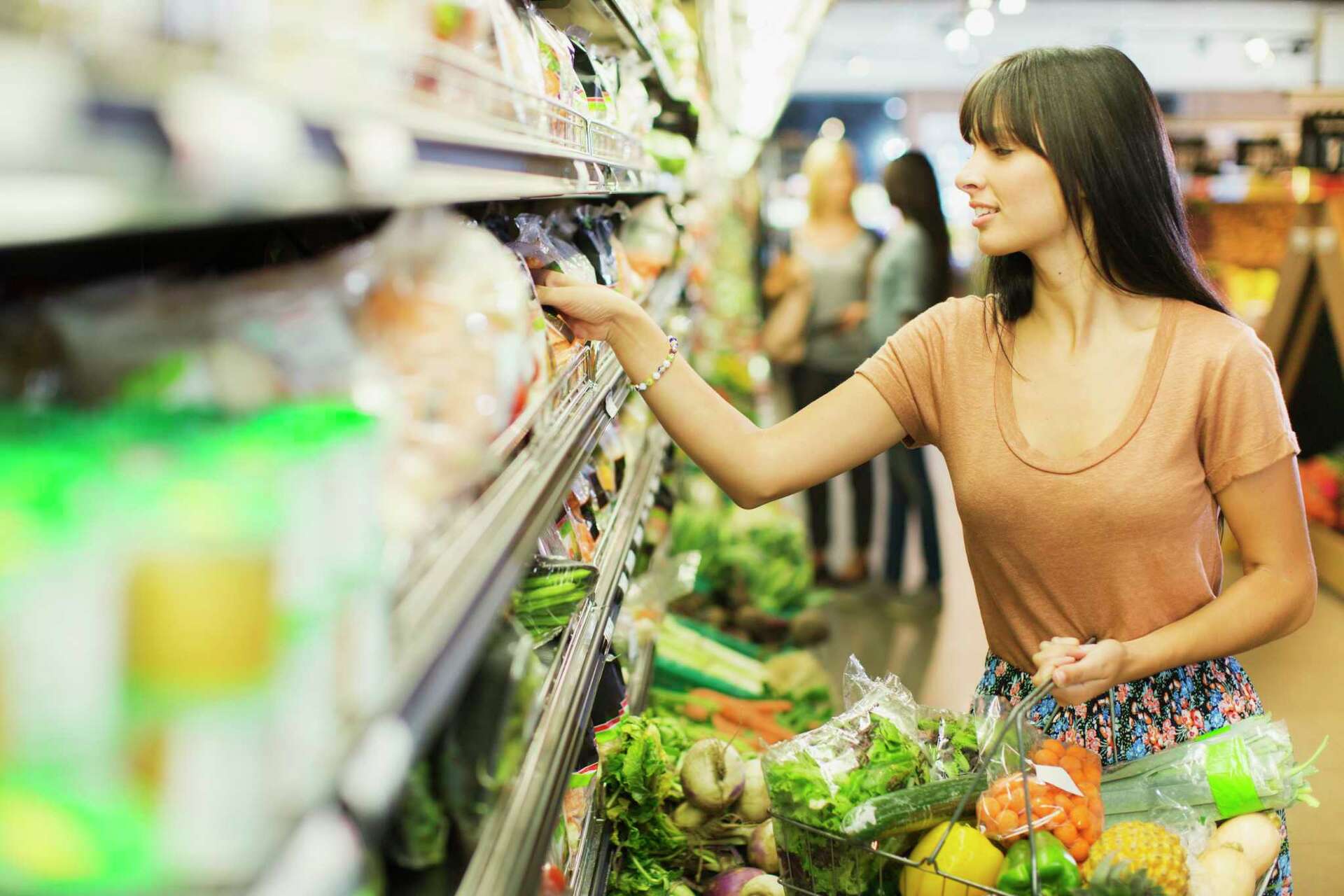 How to Start Up a Mini-Grocery Store