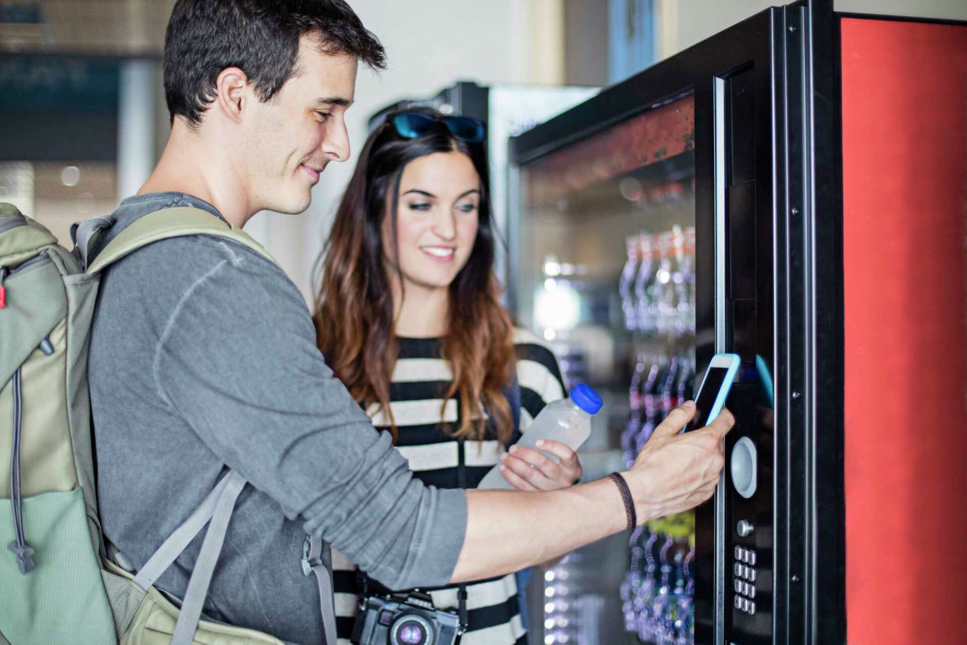 Step-by-Step Process of How a Vending Machine Works