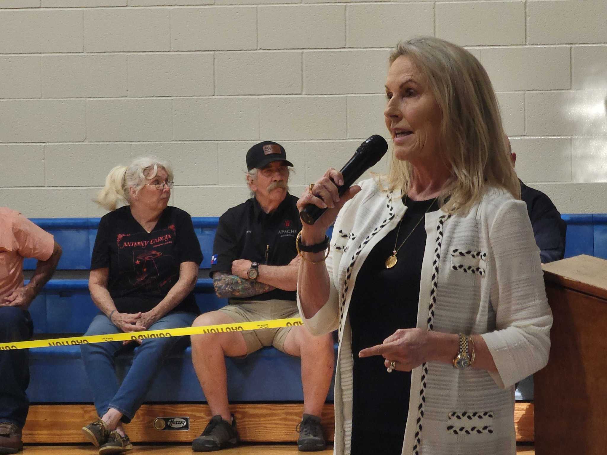 Kendall County officials consider giving themselves big pay raises