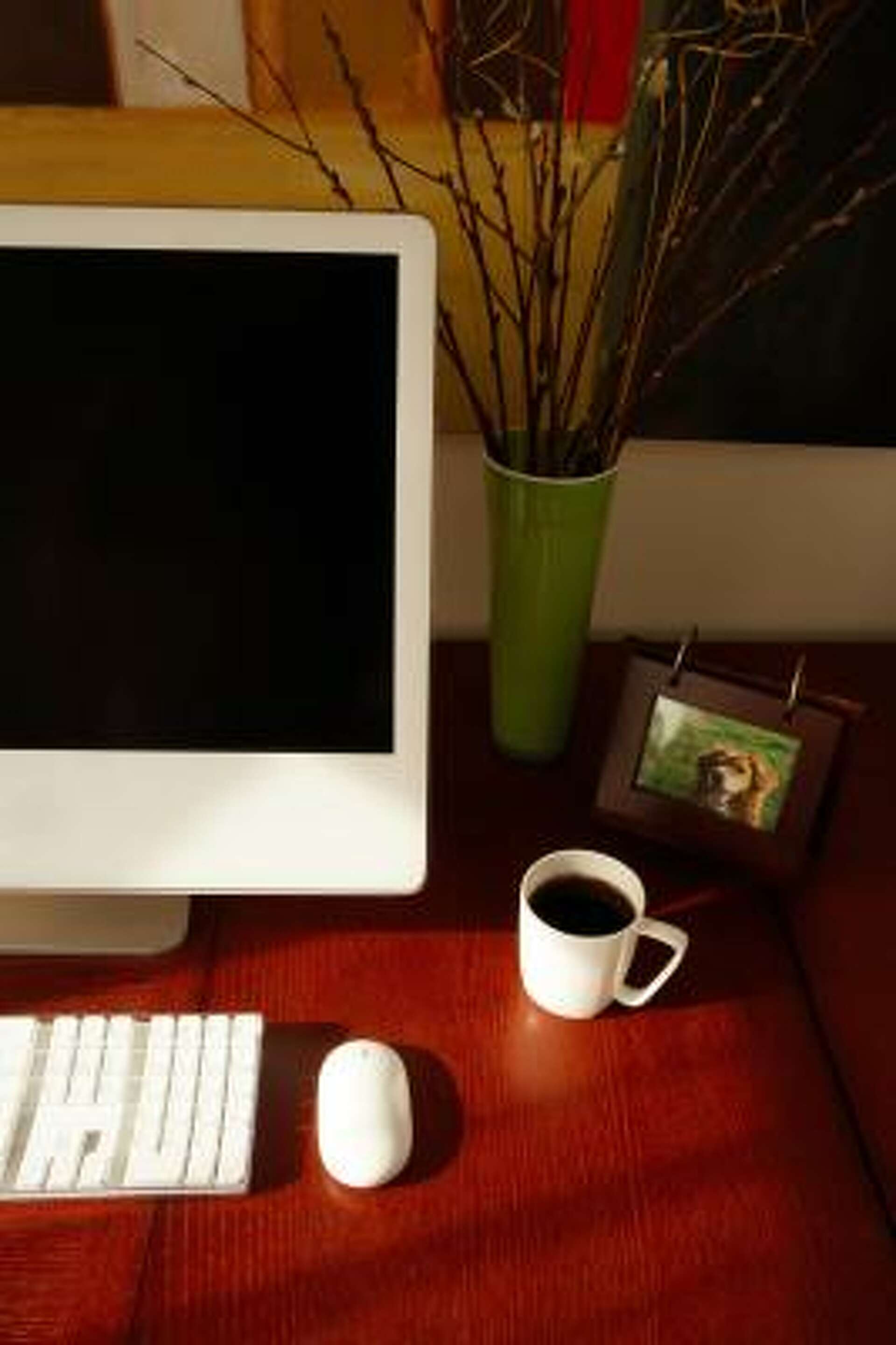 How to Sync Outlook on 2 Different Computers