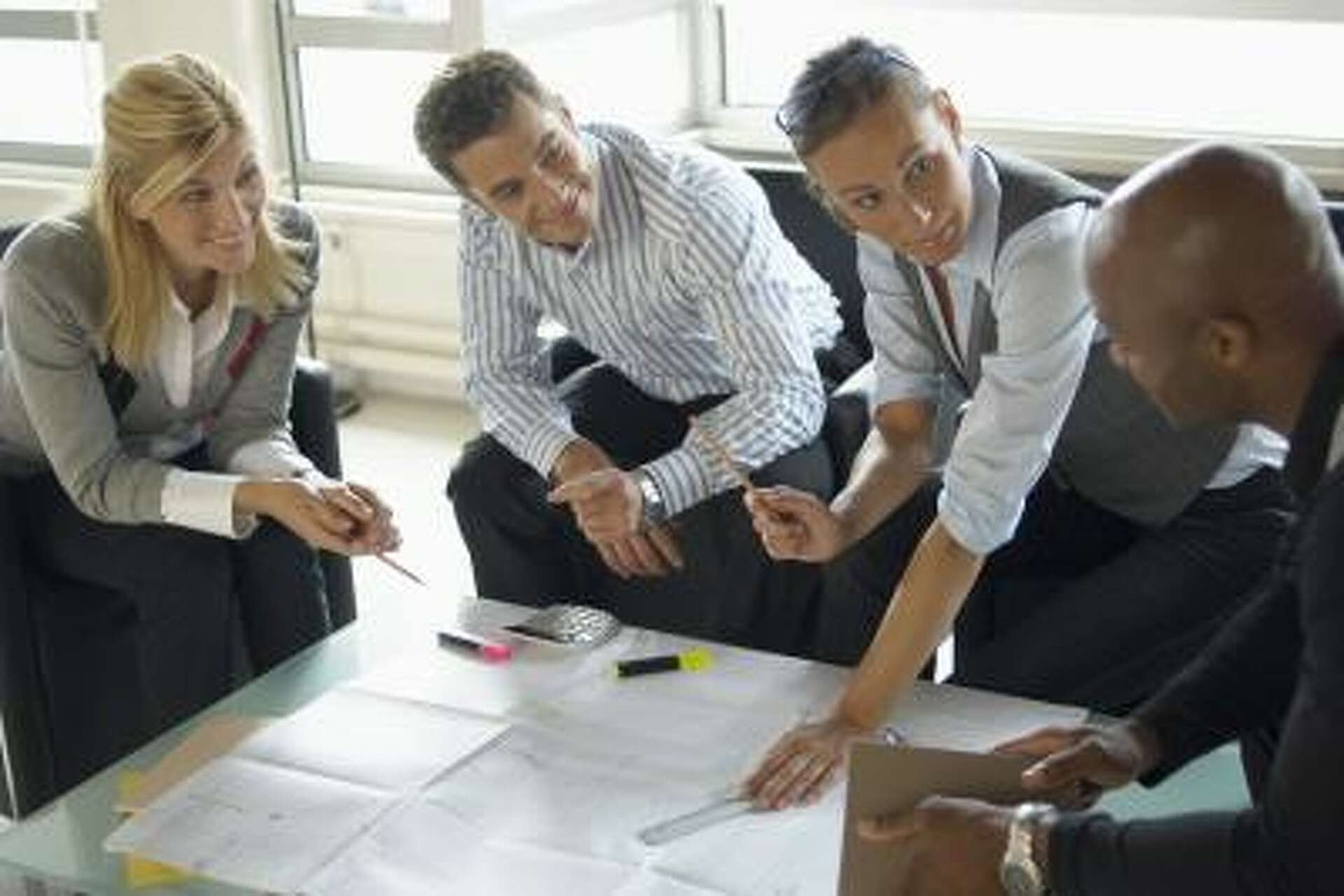 What Are the Three Functions to Consider When Planning a Business Meeting?