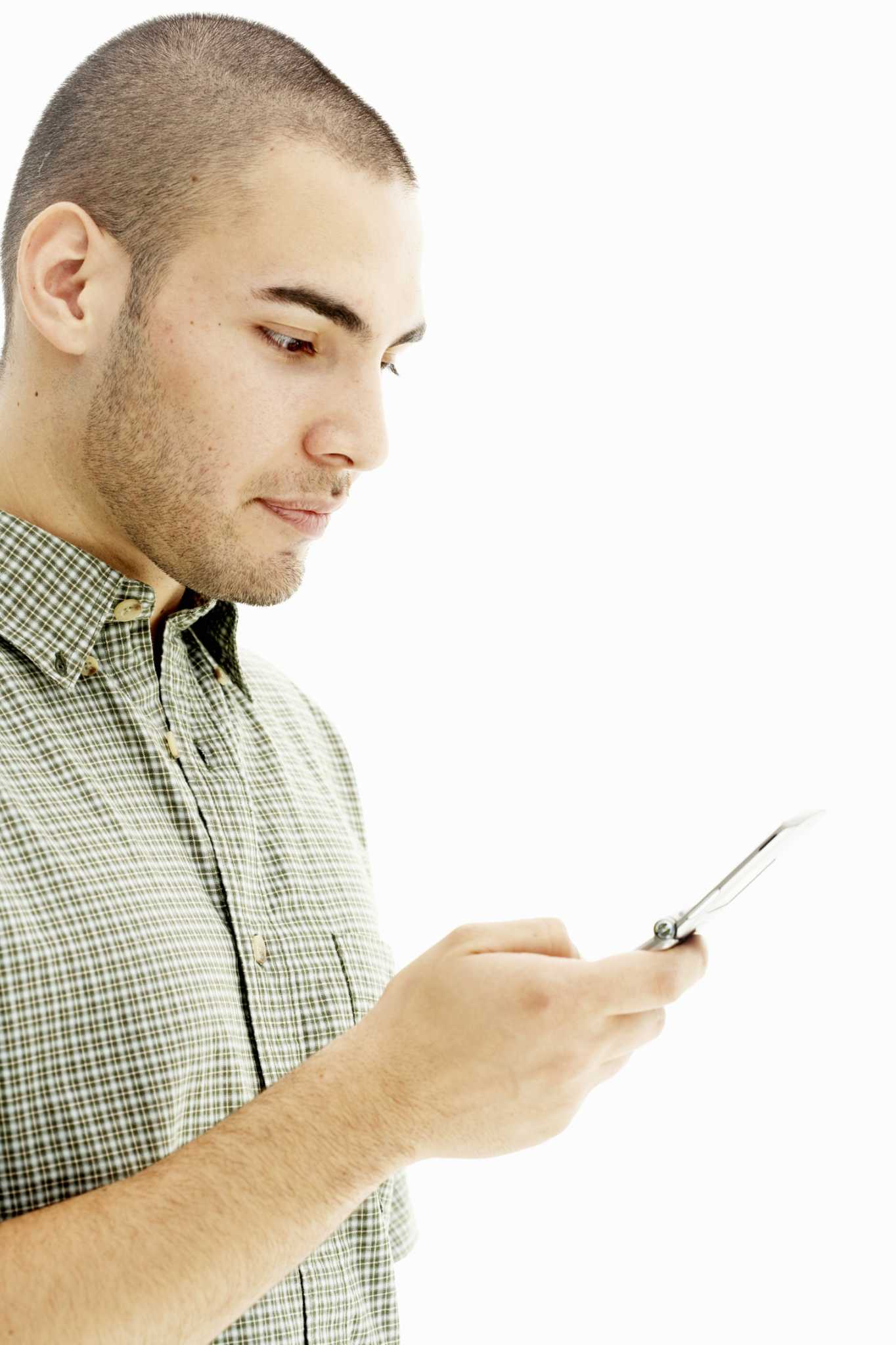 How to Turn Your Cell Phone Into a Microphone Transmitter