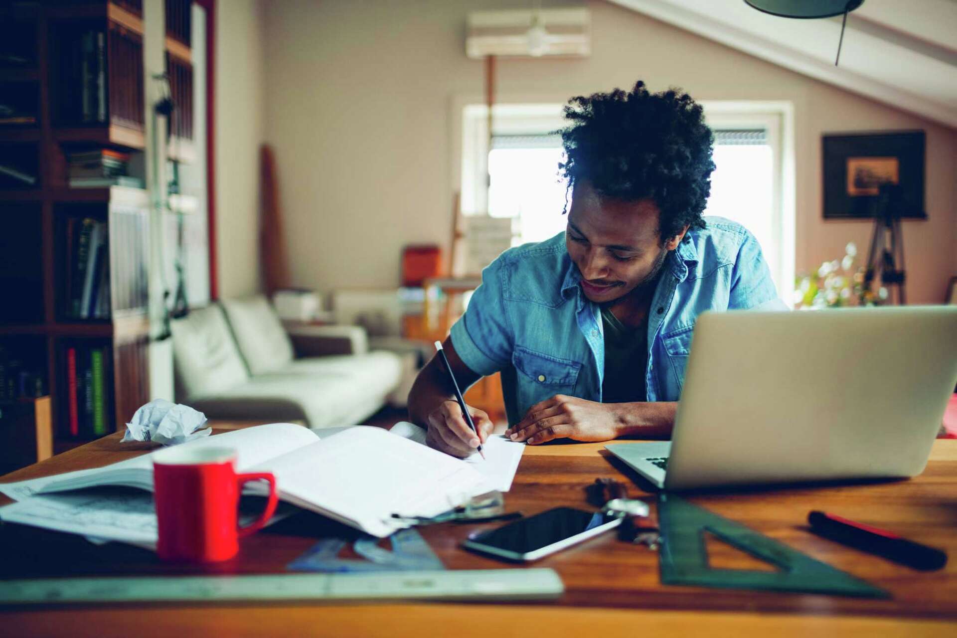 How to Write a Paragraph About Your Company