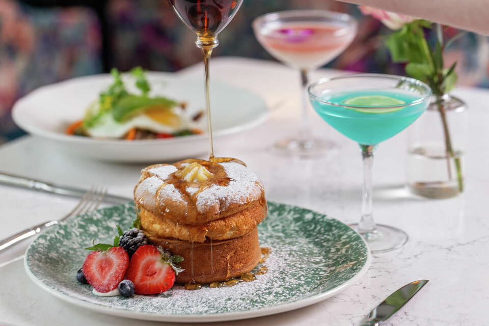 Labor Day weekend restaurant deals in Houston: Brunch, drinks and more