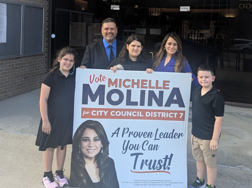 Michelle Molina announces candidacy for Laredo council seat