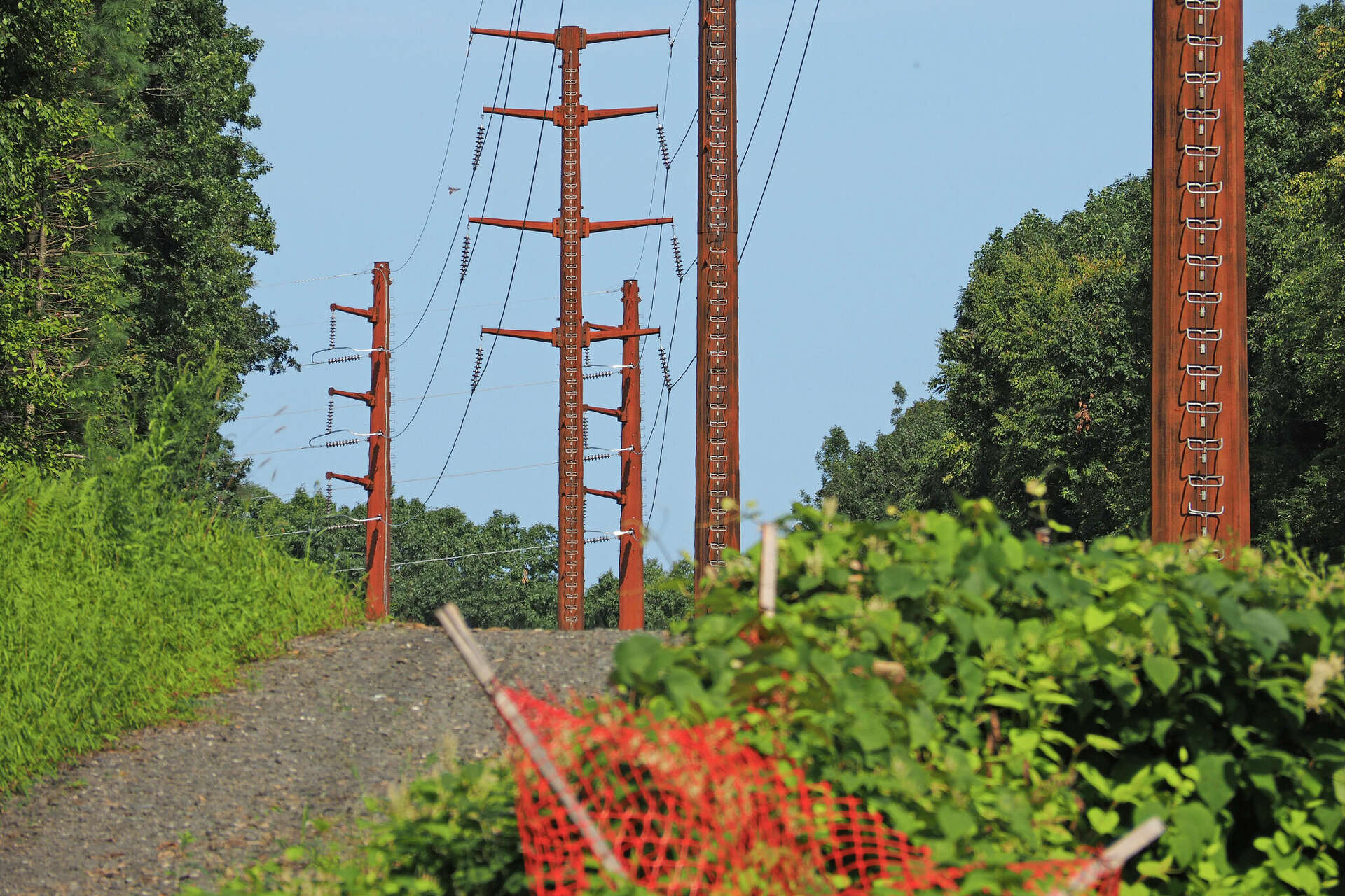 Why Connecticut residents could soon see lower electric bills