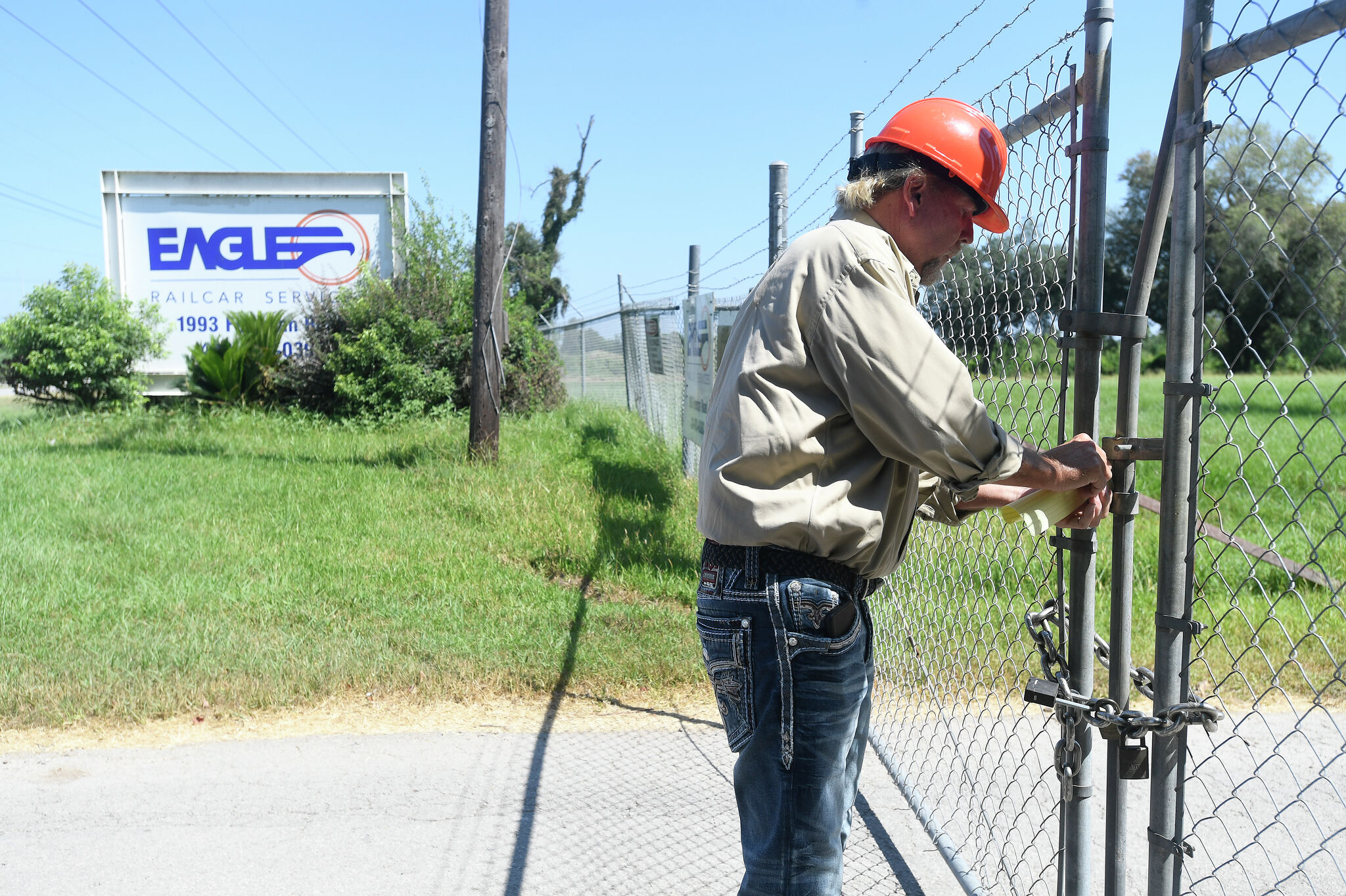 Brent Coon & Associates digging down as Eagle Railcar stalls
