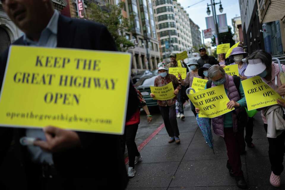 Should SF’s Great Highway be permanently shut to cars? Residents split