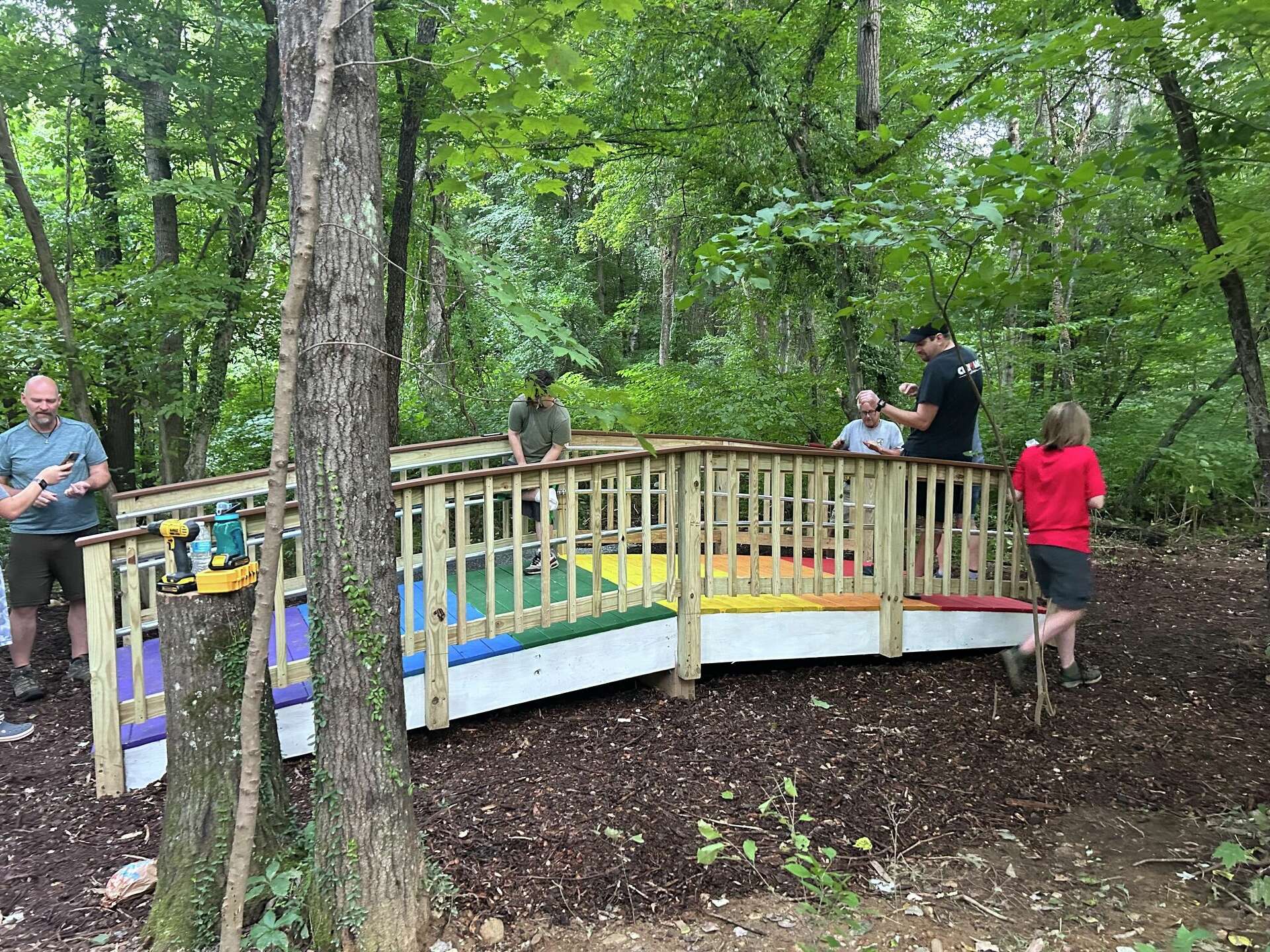 Rainbow bridge pet memorial in Torrington to be unveiled Tuesday