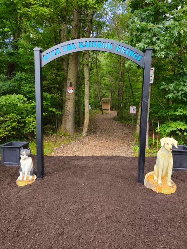 Rainbow bridge pet memorial in Torrington to be unveiled Tuesday