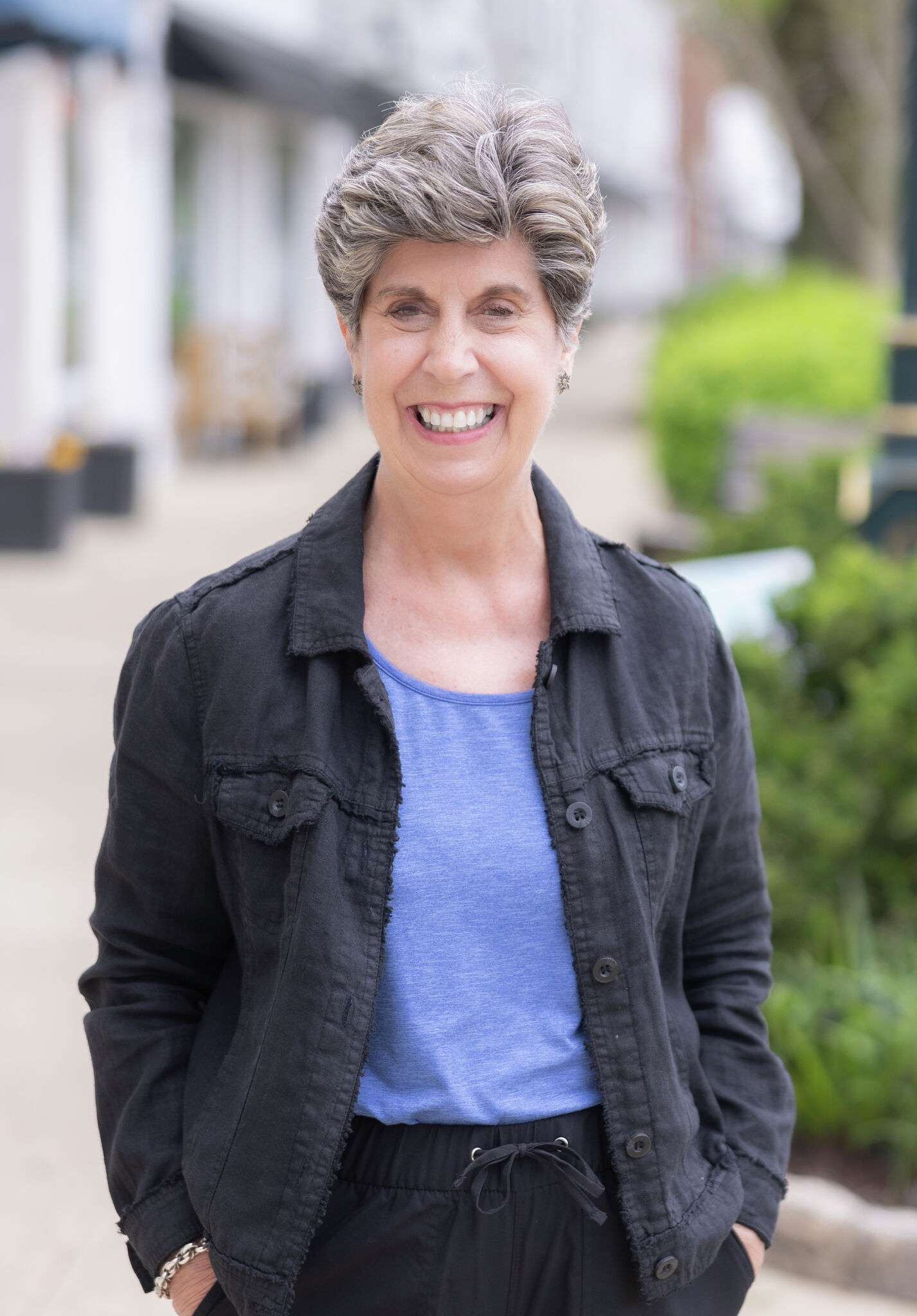 Diana Whyte guides clients—new and seasoned home buyers and sellers—to