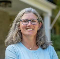 Tina Courpas beats CT Rep. Rachel Khanna in District 149 race
