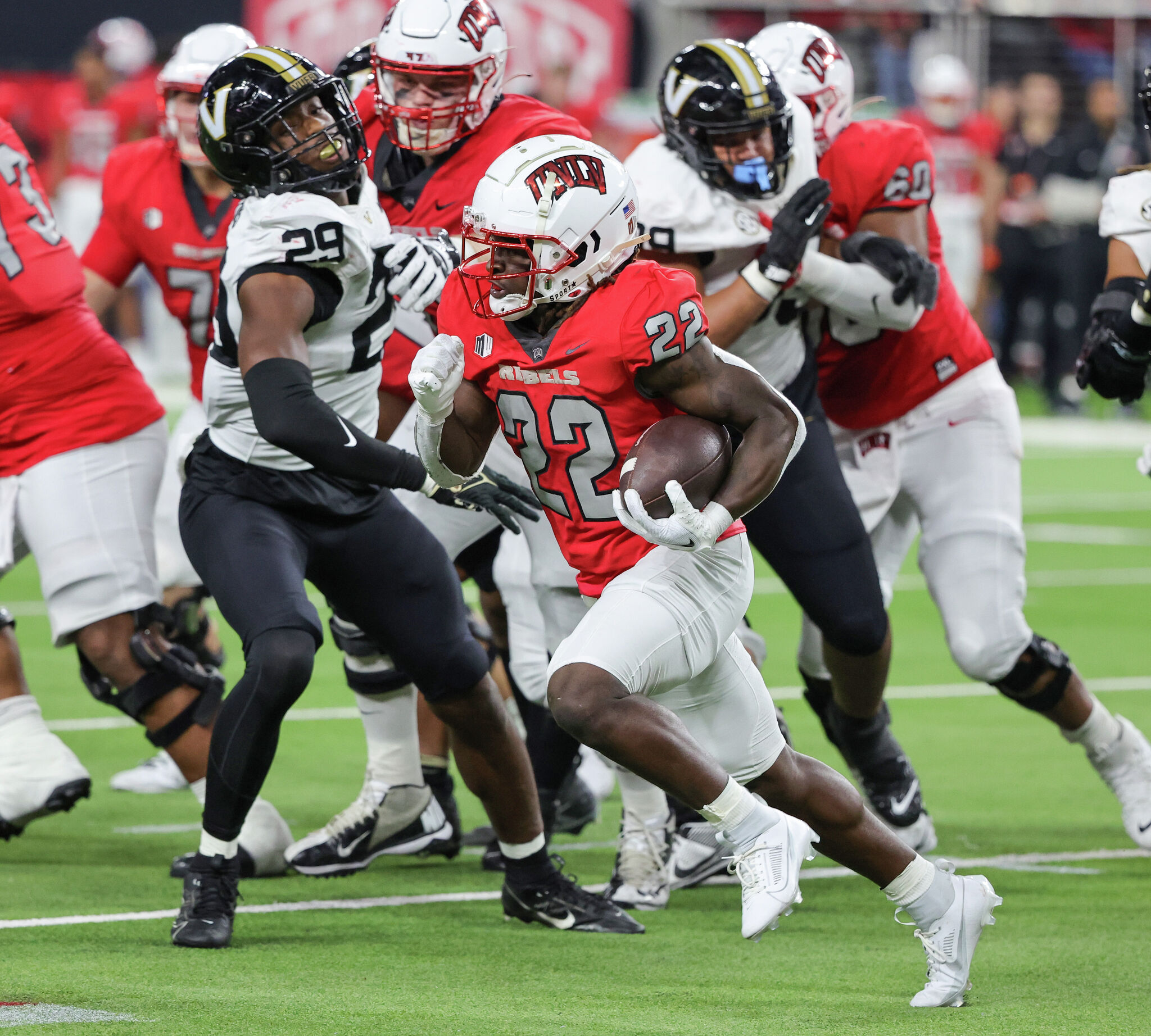 UH football: What to know about Week 1 opponent UNLV