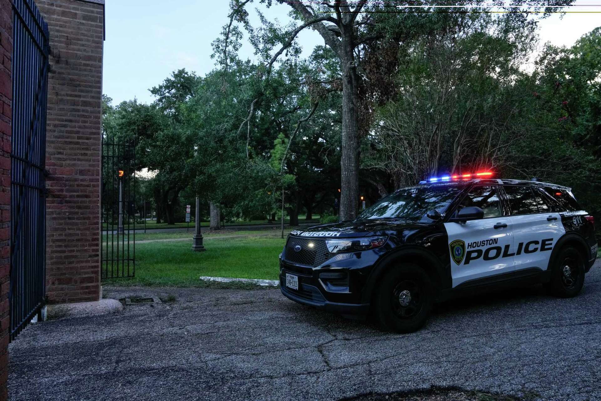 Medical examiners release details in Rice murder-suicide