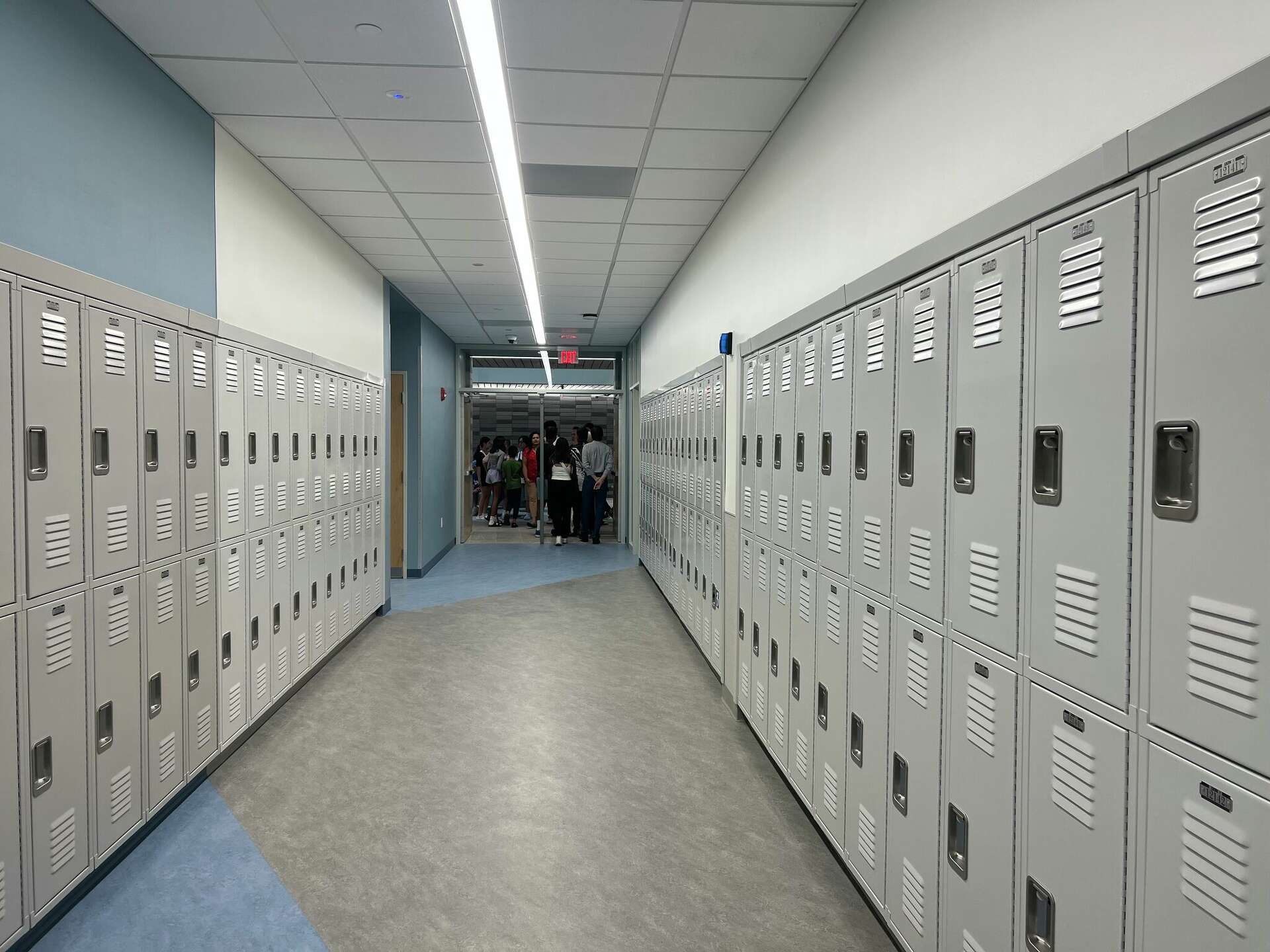 New Farmington High School opens time for start of school year