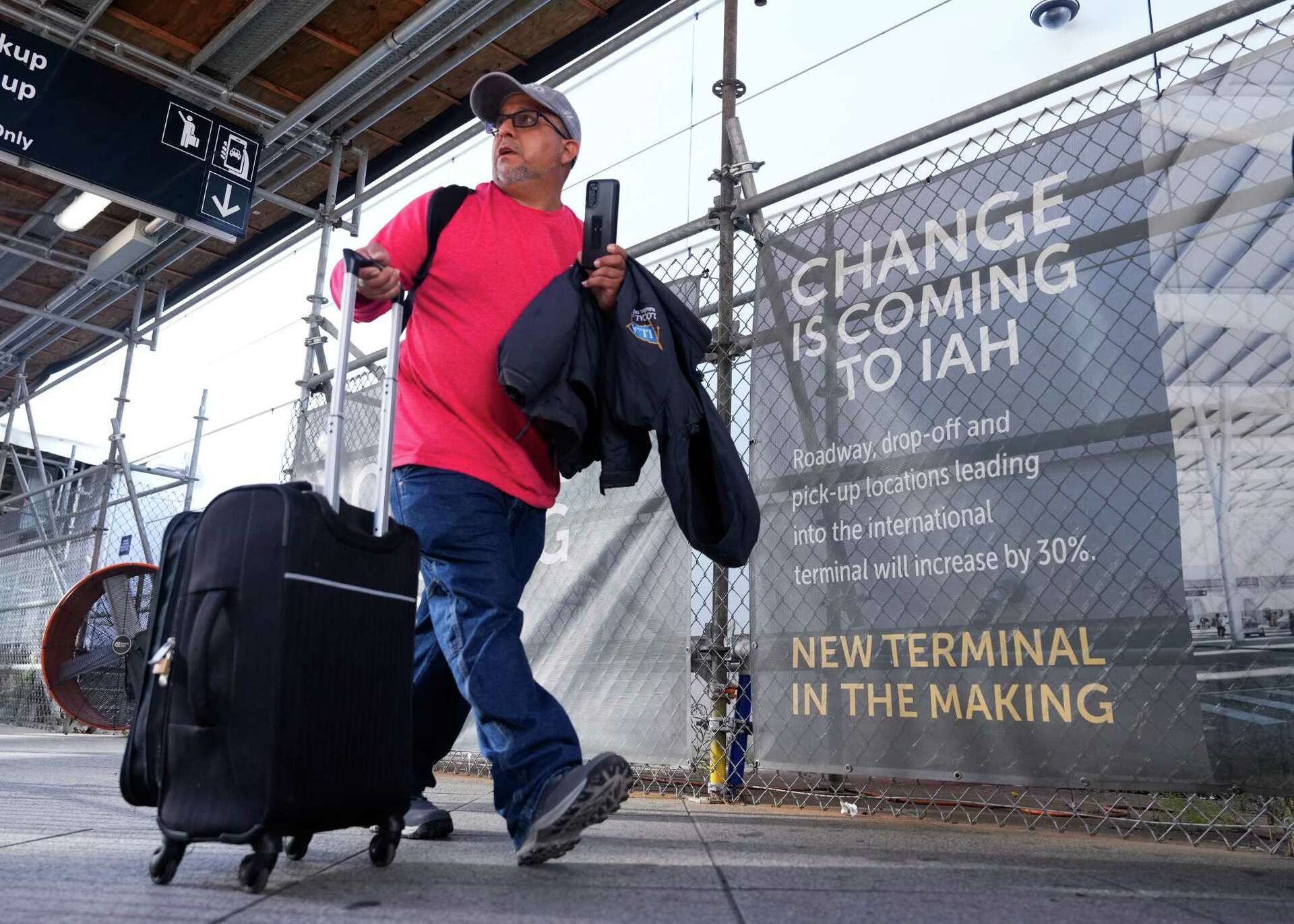 Tips for taking the work out of Labor Day air travel at Hobby, Bush