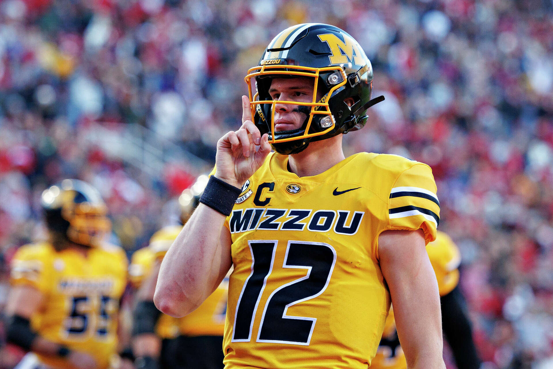 Brady Cook: 3 facts on the Mizzou football quarterback