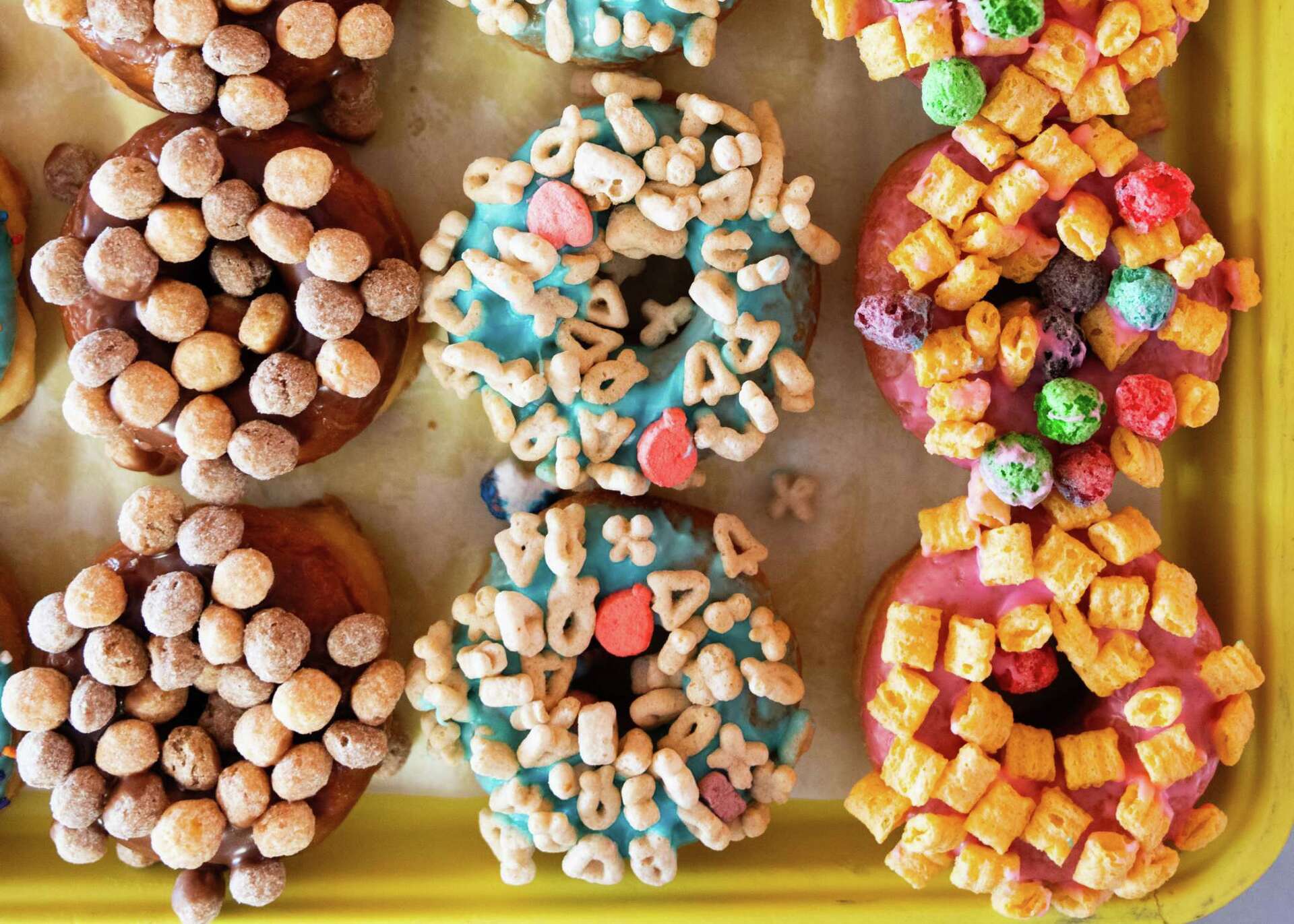 Robin's Snowflake Donuts: From struggling business to viral sensation