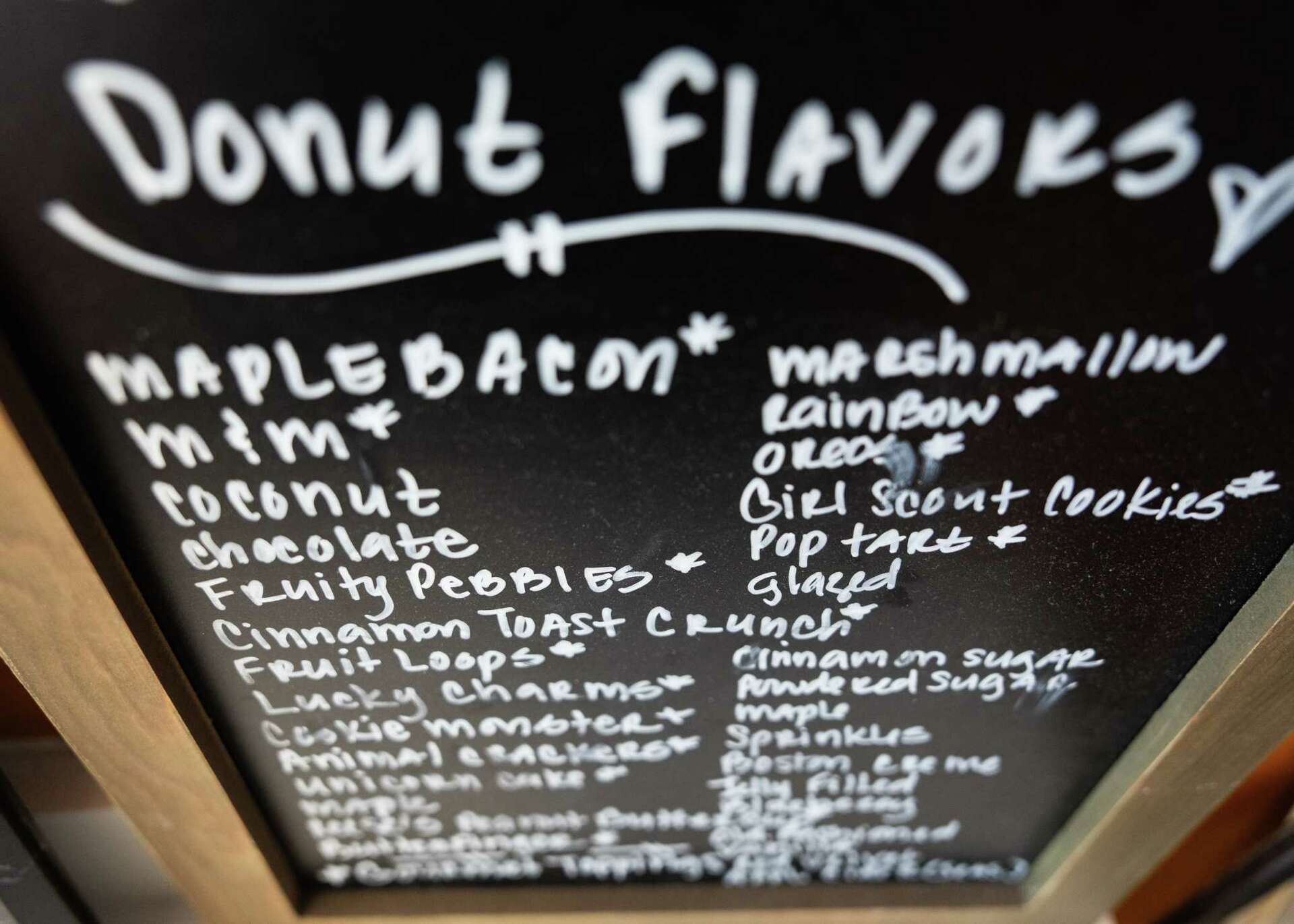 Robin's Snowflake Donuts: From struggling business to viral sensation