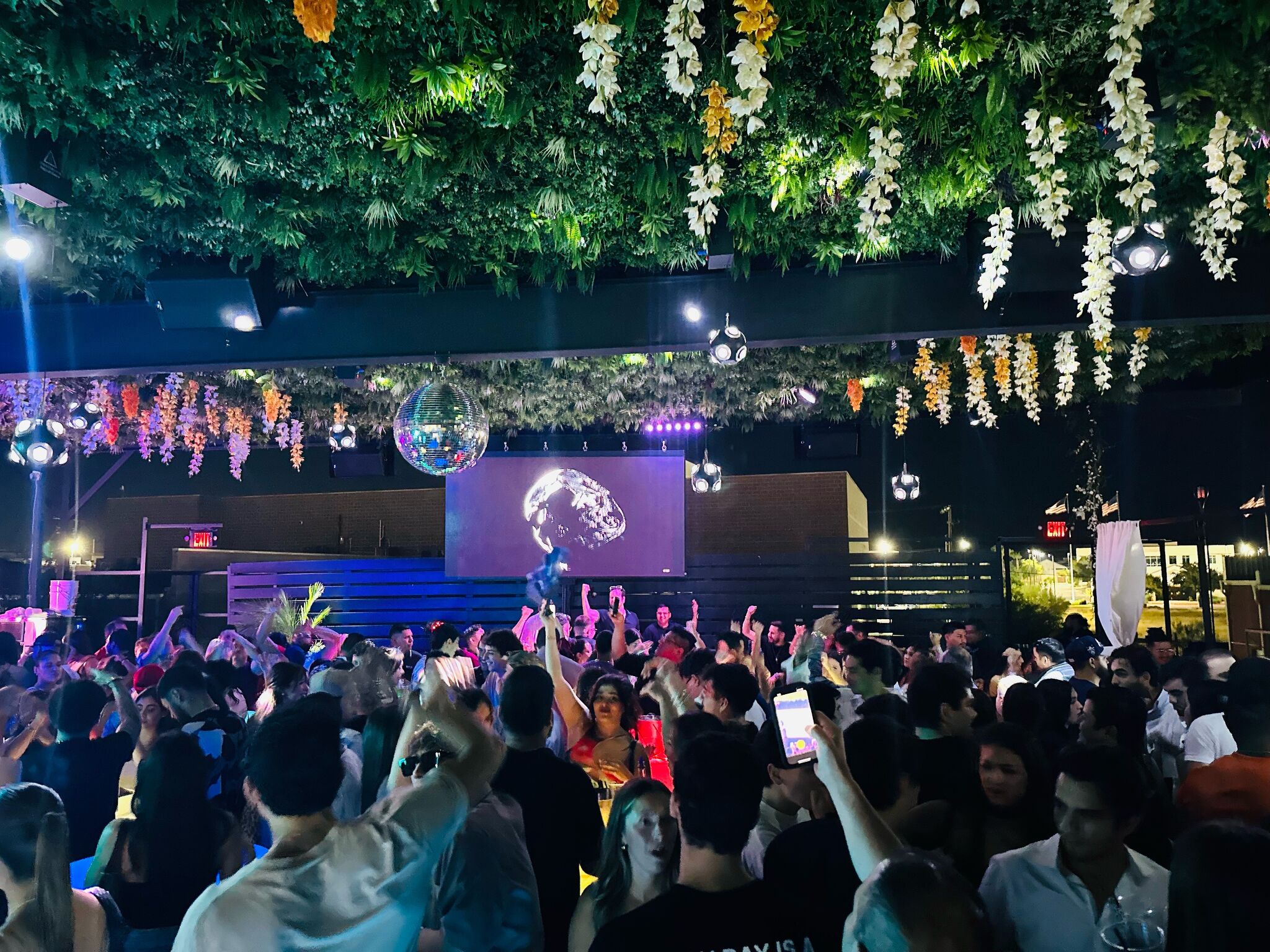 Laredo welcomes Ryze Rooftop Lounge with grand opening ceremony