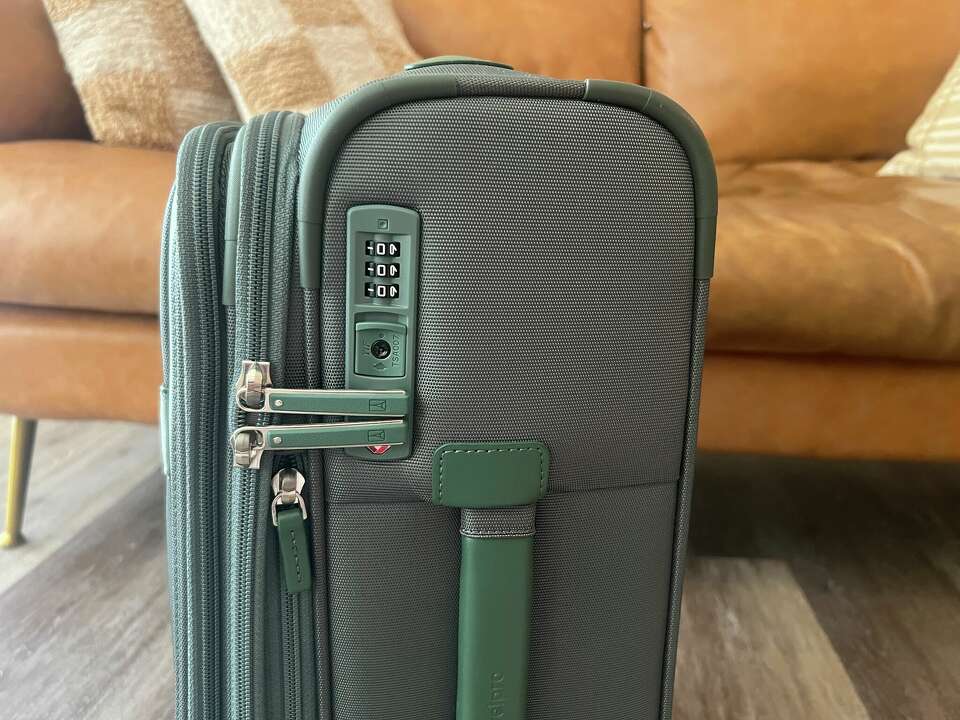Travelpro VersaPack+ Compact Carry-On review