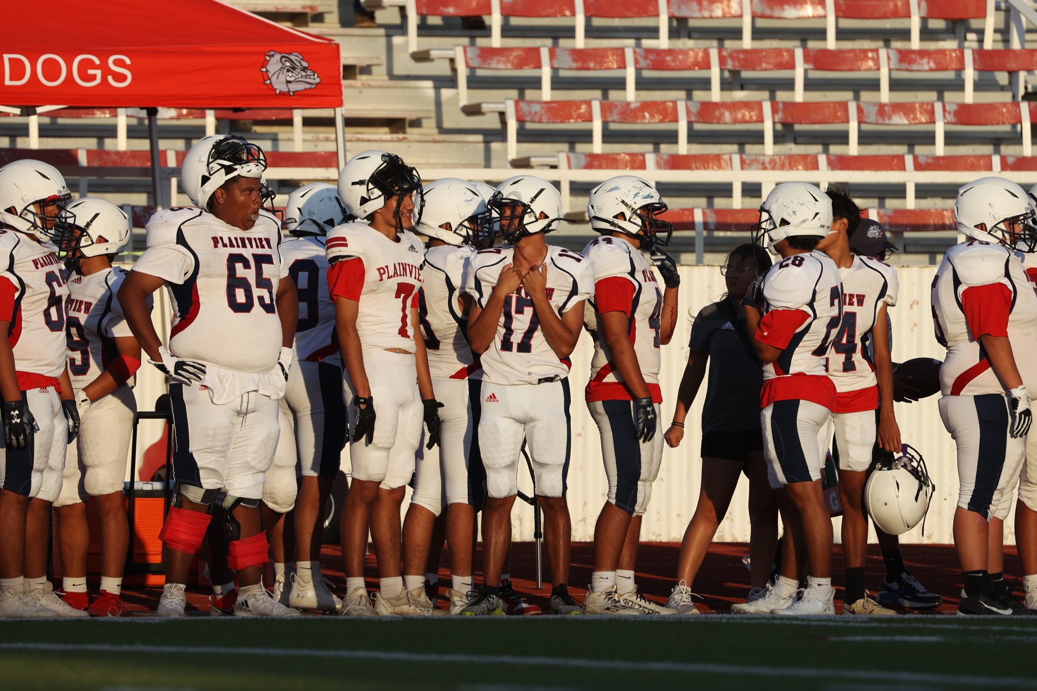 Plainview football kicks season off against Randall