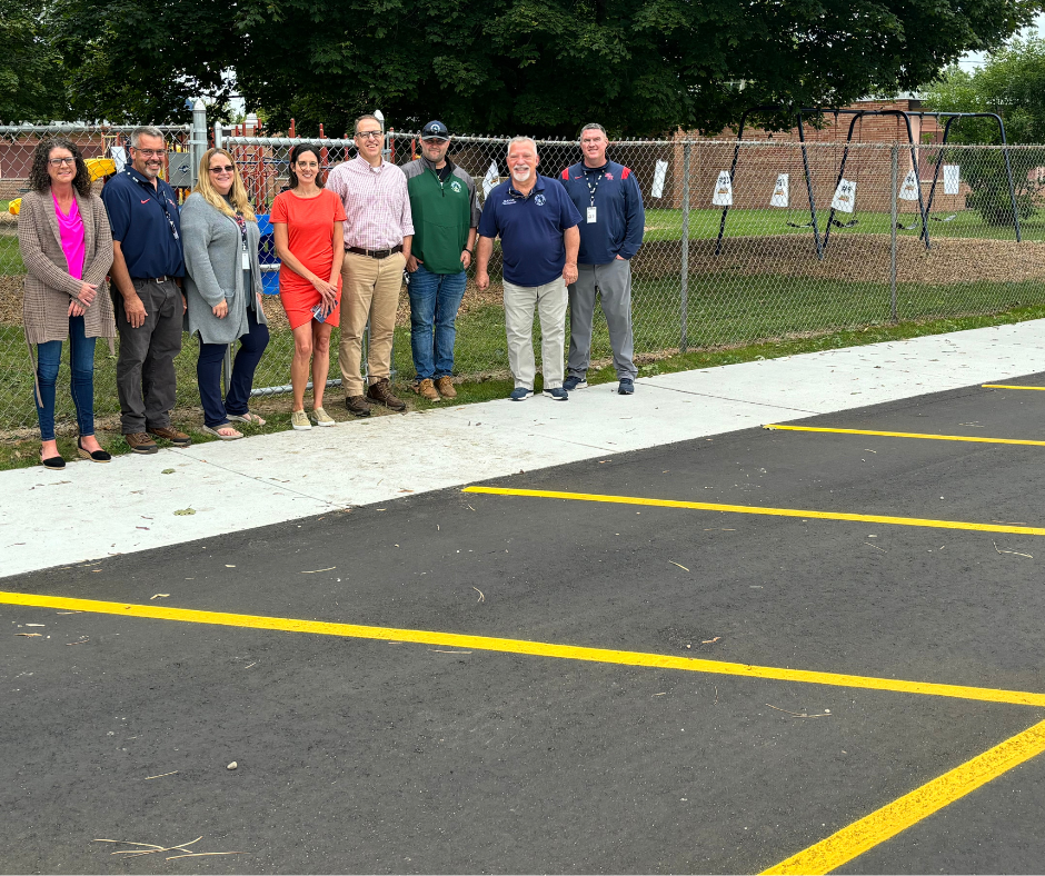 Big Rapids unveils new bus drop-off point at Eastwood Elementary