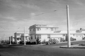 How the first motel in SF has kept the light on for 87 years