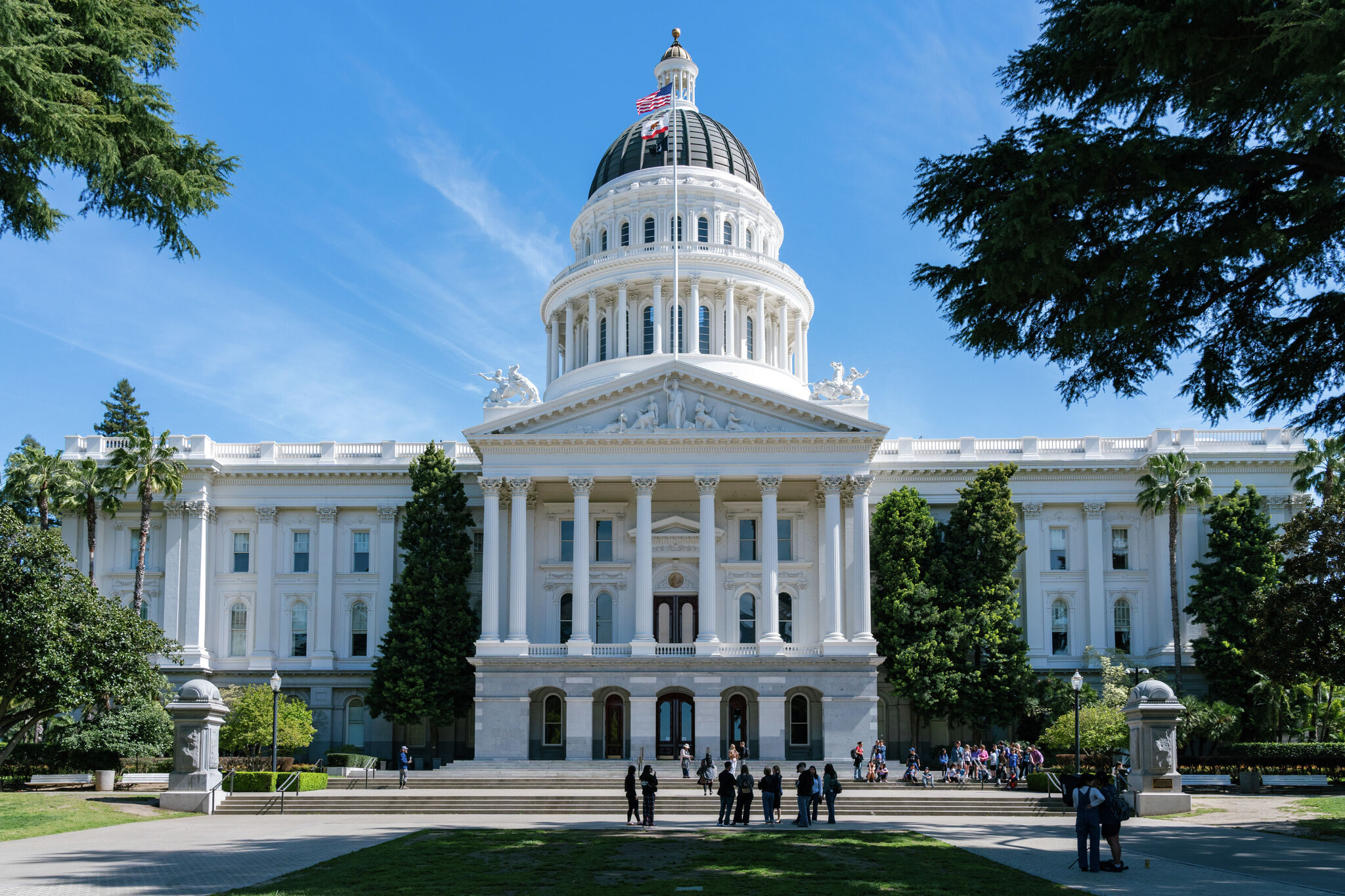 Report: California Capitol building no longer under threat