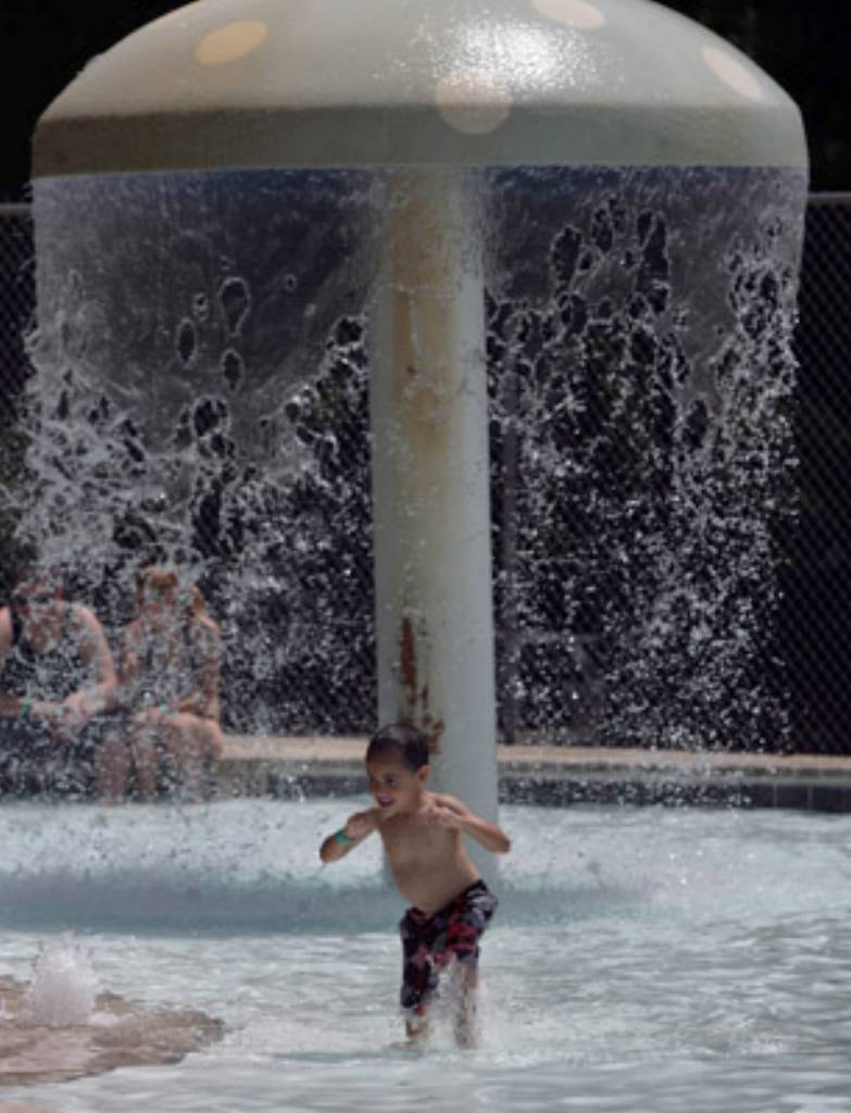 Landa Park reopens after flooding