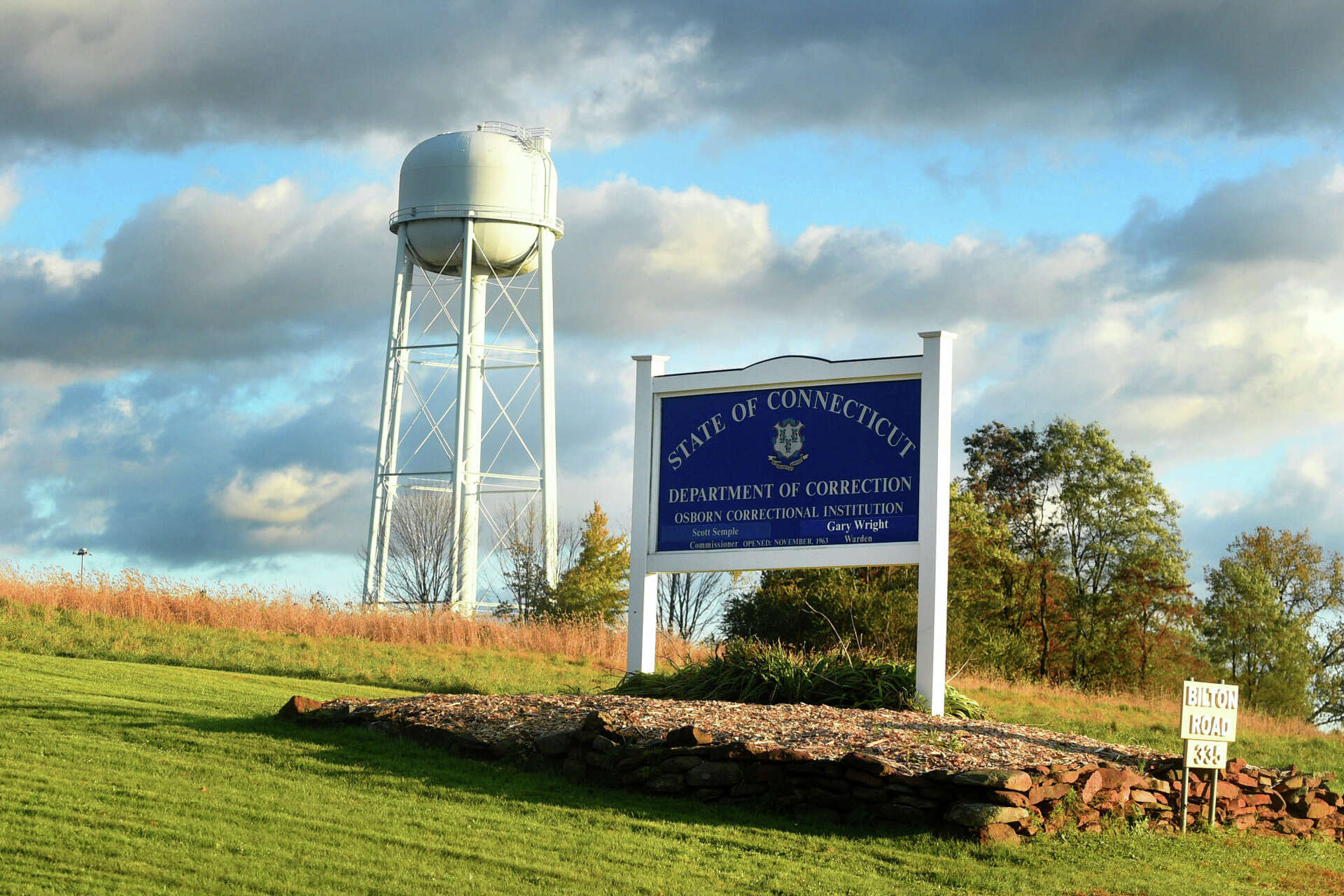 Inmates complain of unsanitary conditions at CT correctional facility