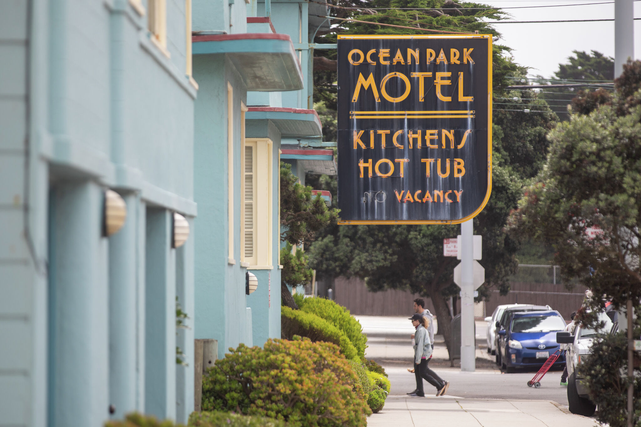 How the first motel in SF has kept the light on for 87 years
