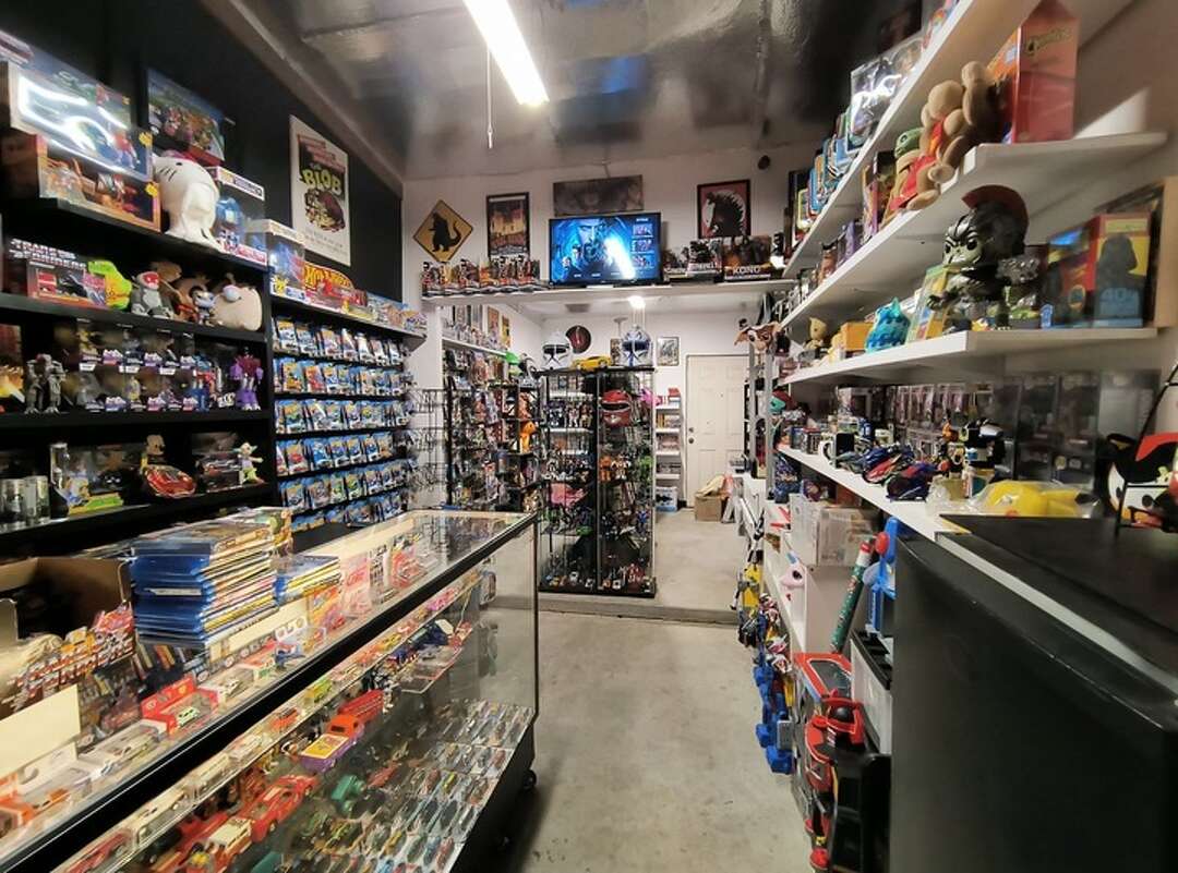 Tia Pancha Flea Market fire leaves vendors struggling weeks later