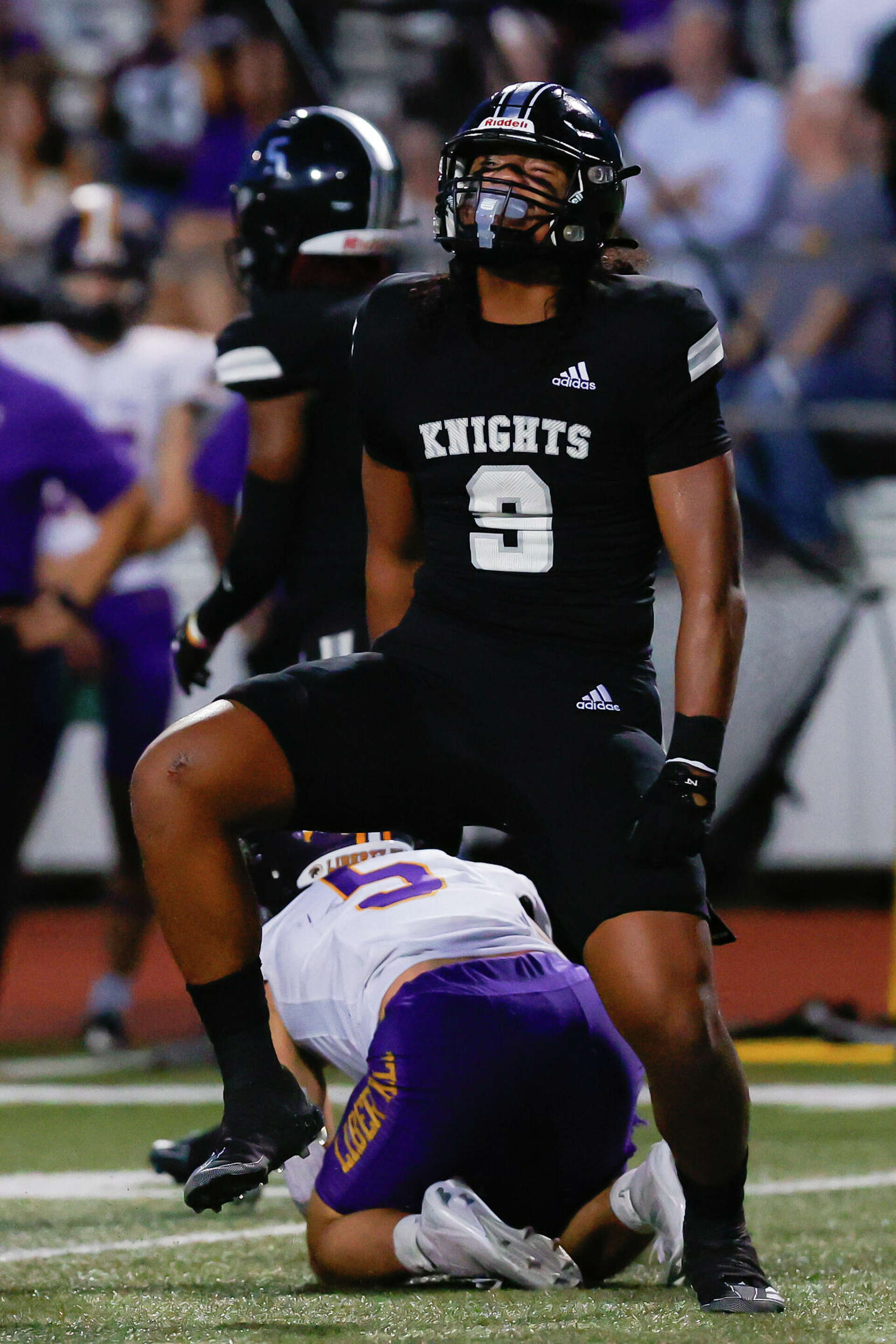 Steele football dominates Liberty Hill to open season