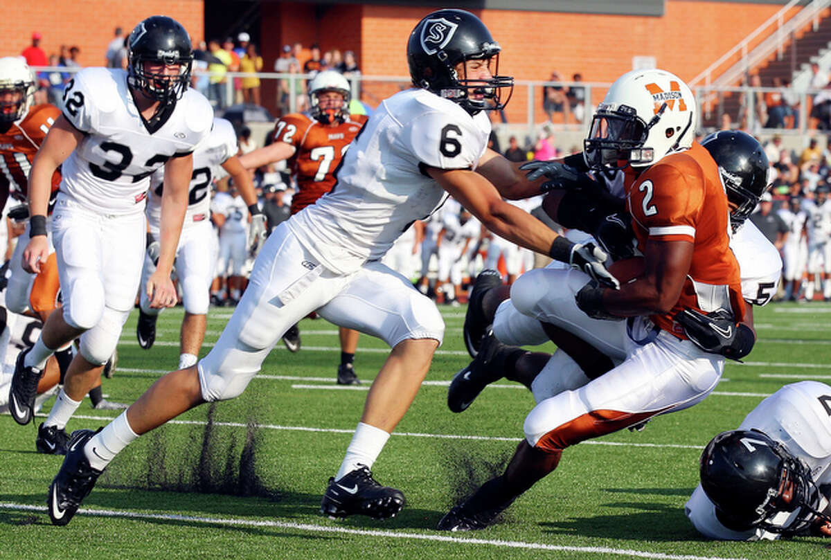 Madison 28, Steele 23