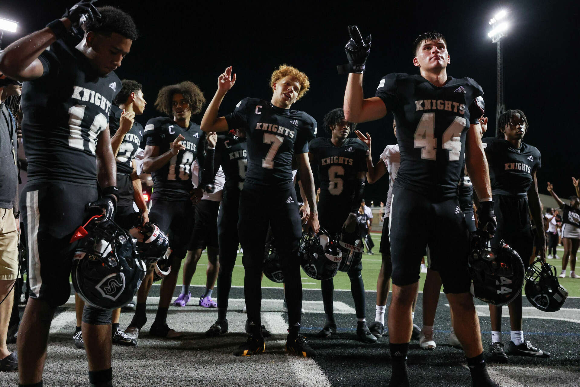 Steele, Smithson Valley maintain top spot in E-N football rankings