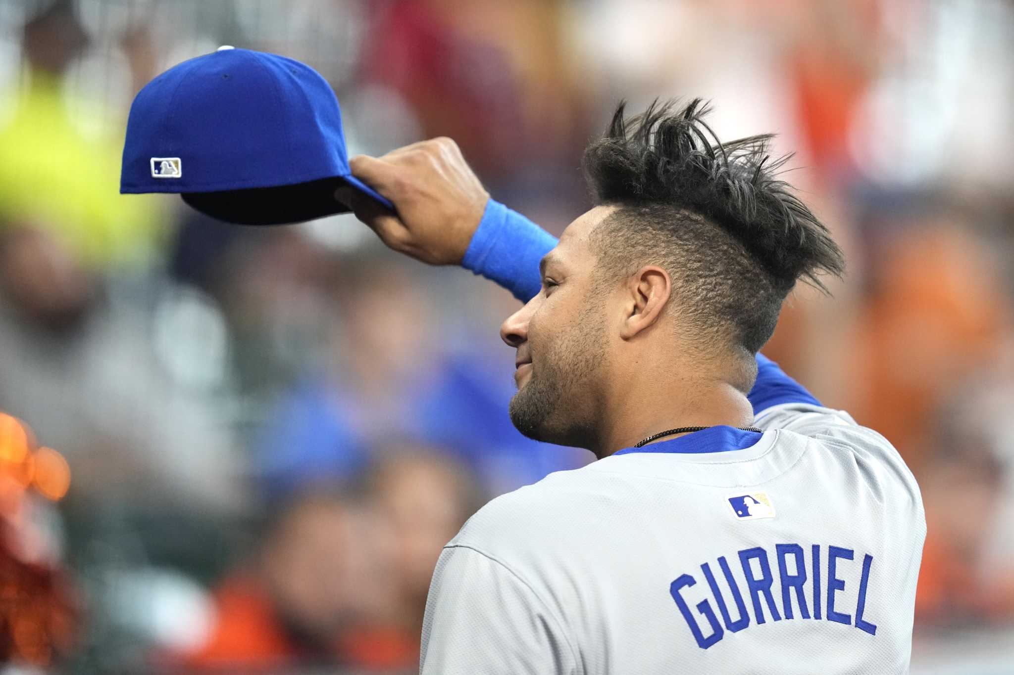 Yuli Gurriel returns to majors with Royals in time to face Astros