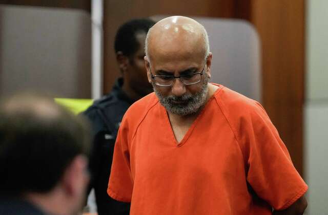 Man accused in Houston college student's death bought gun that night